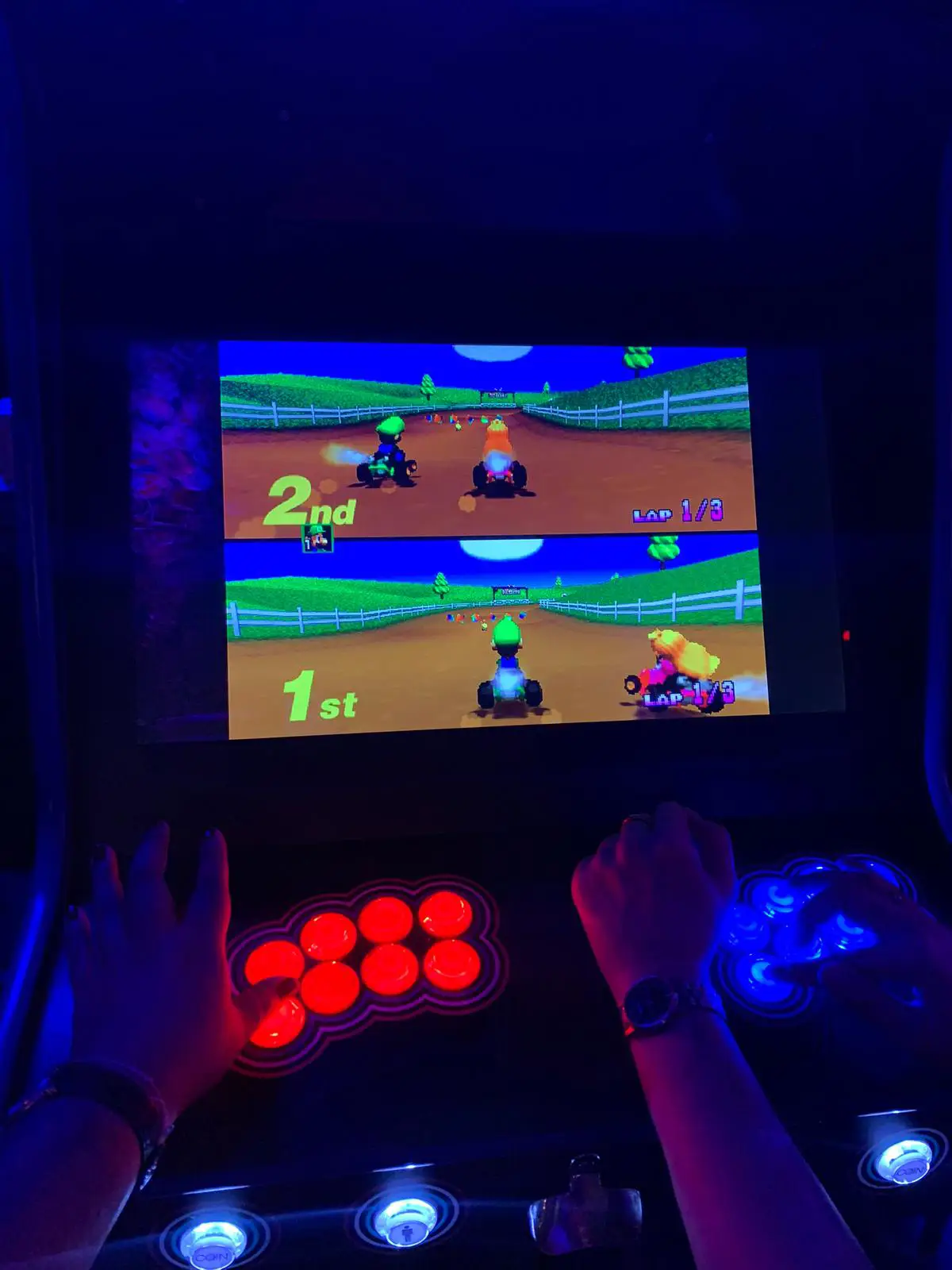 ย้อนวัยไปเล่นเกมสไตล์ Retro ใน Arcade Bar🎮 | แกลเลอรีที่โพสต์โดย ...