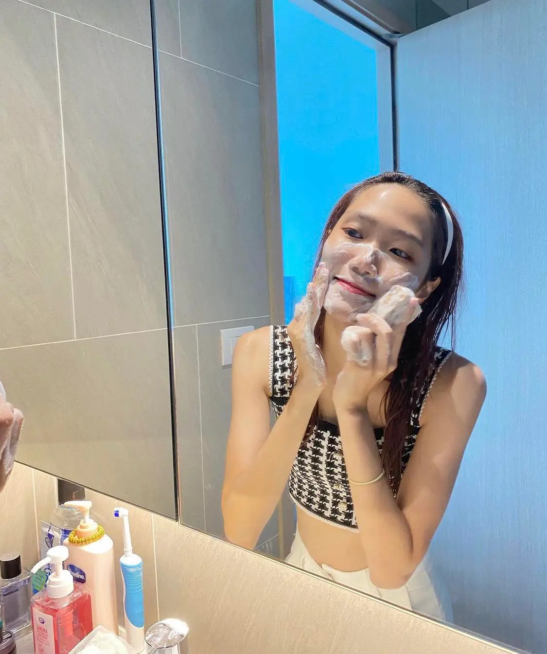 ลดมันลดสิว สบู่ Feelis เท่านั้น | แกลเลอรีที่โพสต์โดย Heybreo | Lemon8