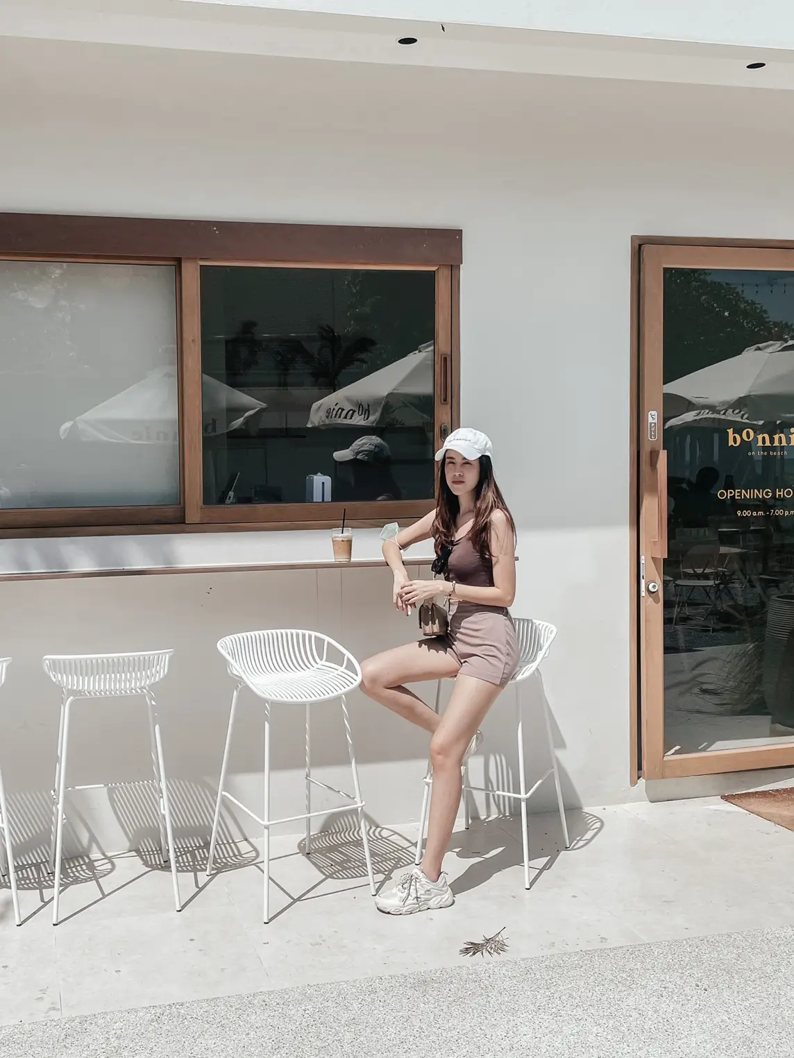 bOnnie on the beach คาเฟ่มินิมอล ริมทะเลหัวหิน | Gallery posted by Mildmalaii | Lemon8