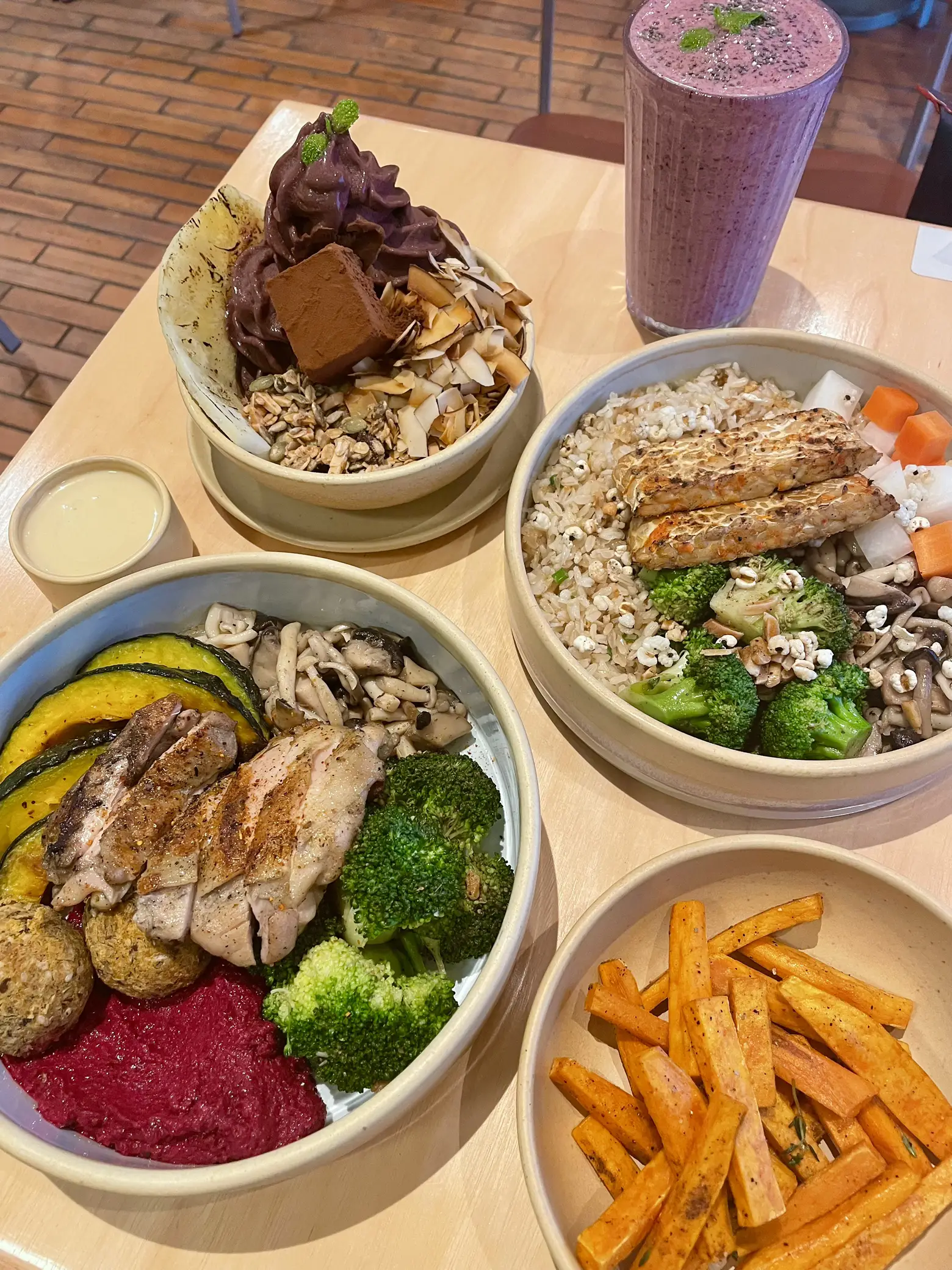 Pimp My Salad 🥙🥦 สุขภาพดีแถมอร่อยด้วยจ้า | แกลเลอรีที่โพสต์โดย opal658 | Lemon8