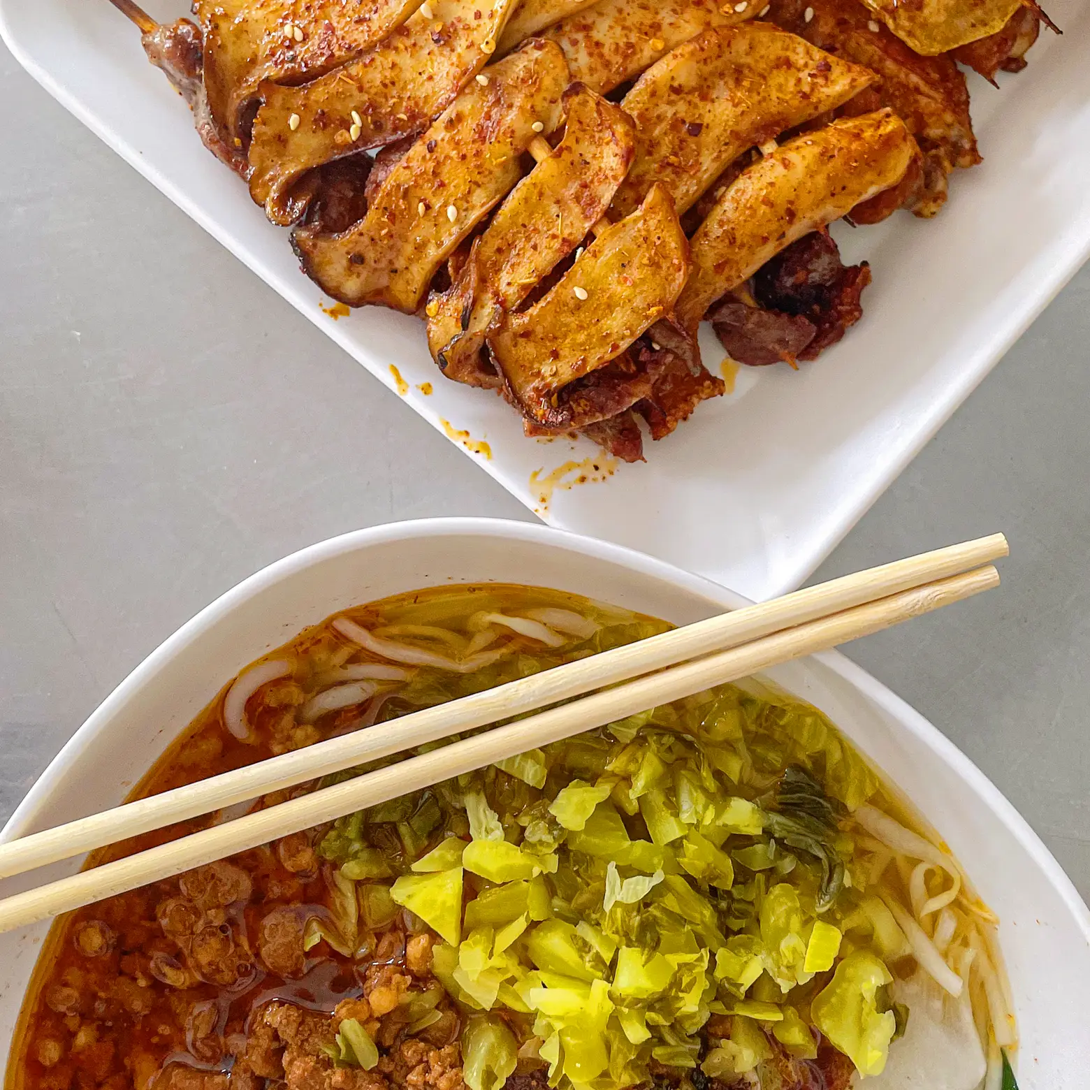 ก๋วยเตี๋ยวยูนนาน รสชาติแบบจีนแท้ ร้านลับหลังม.ธุรกิจบัณฑิตย์ 🤤🇨🇳 | แกลเลอรีที่โพสต์โดย Gracesmtn ...