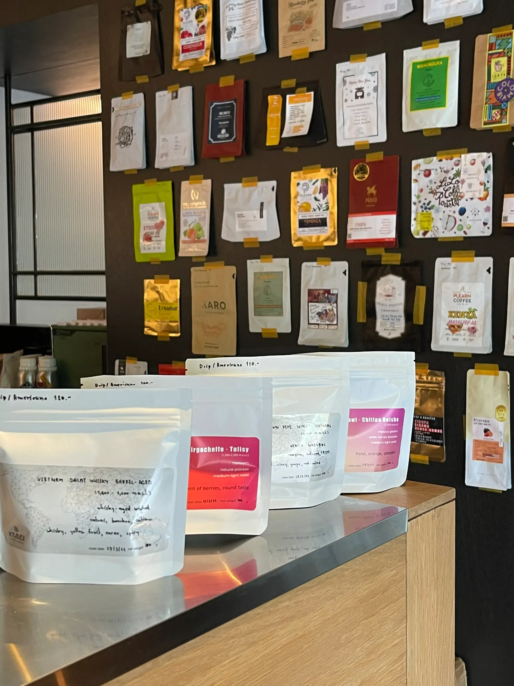 🖤🧡 KIMMIK CAFE - คาเฟ่เท่ๆย่านพัฒนาการ 🧡🖤 | แกลเลอรีที่โพสต์โดย tstoey ...