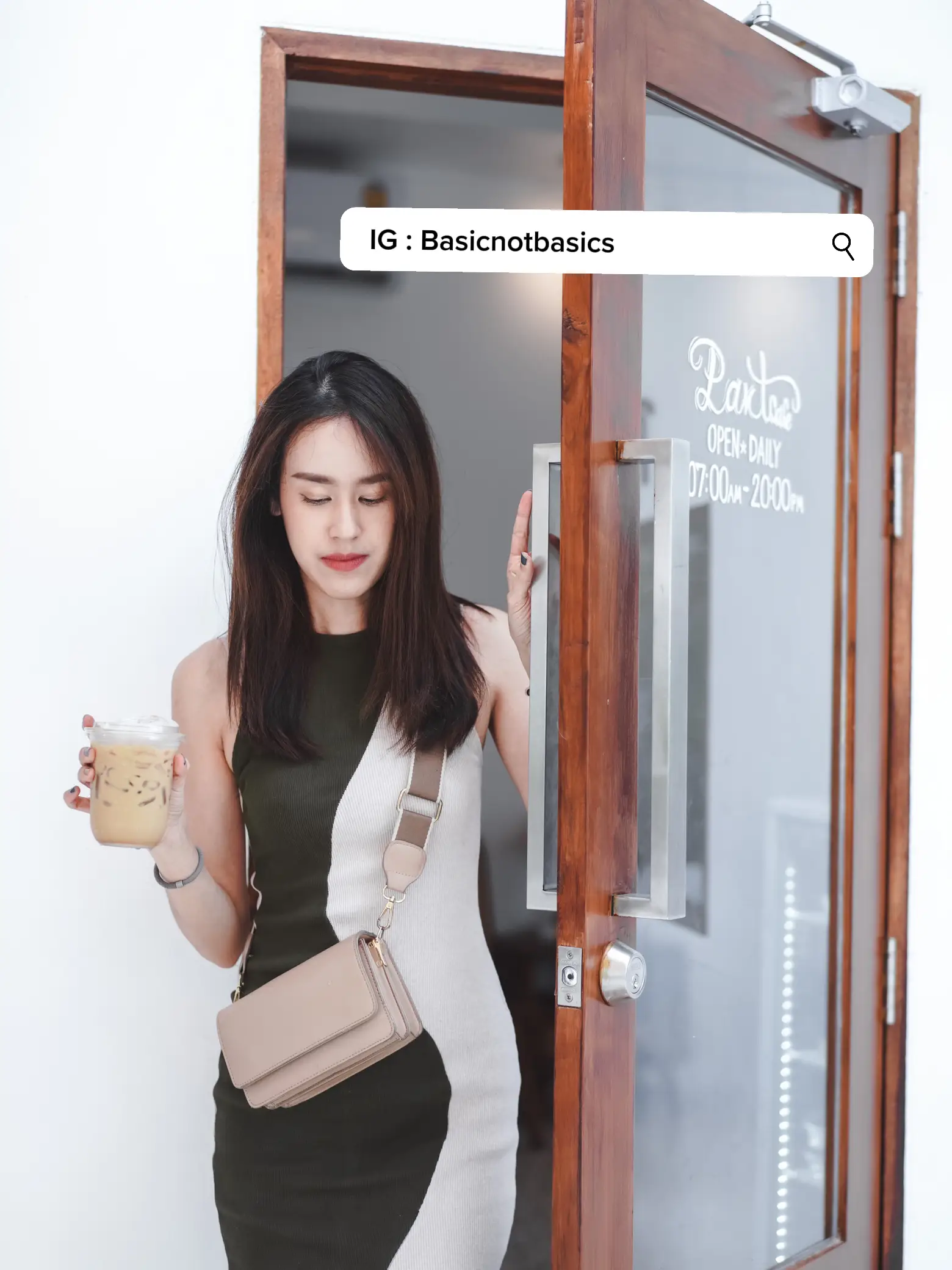 ชี้เป้าชุดเดรสพรางหุ่น เอวเว้า | แกลเลอรีที่โพสต์โดย Mildmalaii | Lemon8