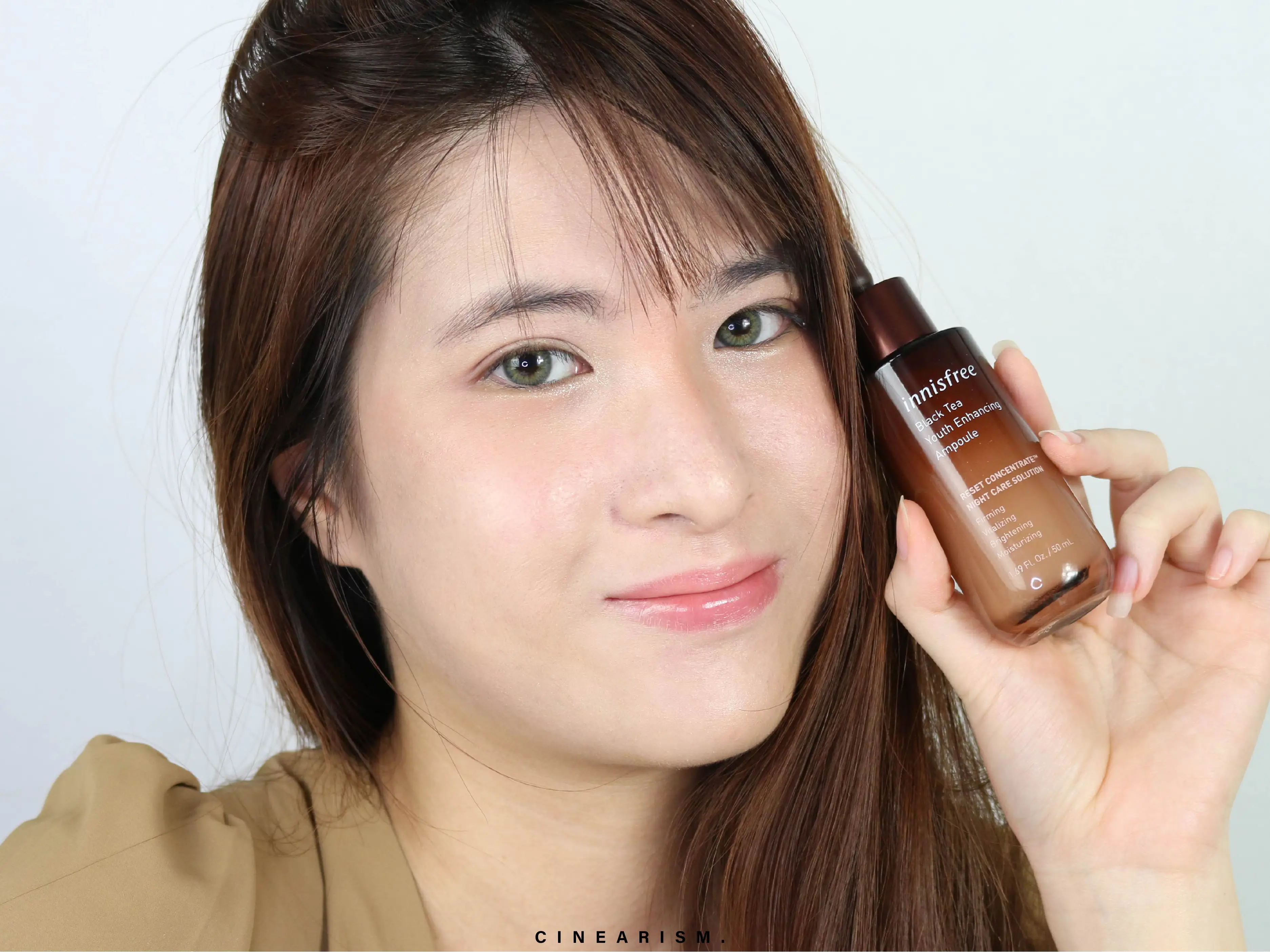 Innisfree Black Tea แอมพลูที่จะช่วยให้เราไม่ยอมแก่!!🤎 | แกลเลอรีที่โพสต์โดย cinearism💀 | Lemon8