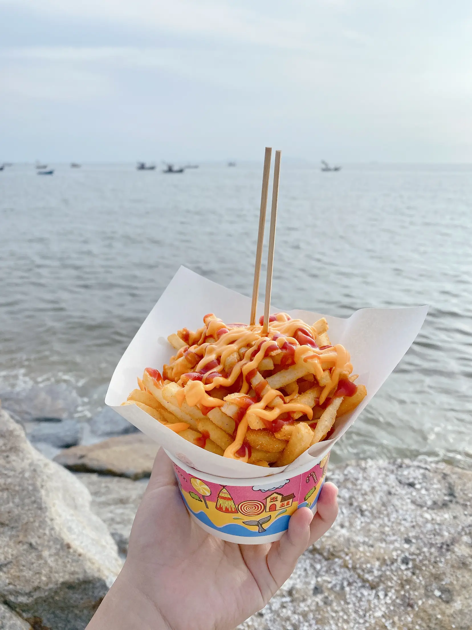 ☀️🏝 แนะนำที่พักวิวทะเล งบประหยัด @บางแสน | แกลเลอรีที่โพสต์โดย PLOY KNC ̈ | Lemon8