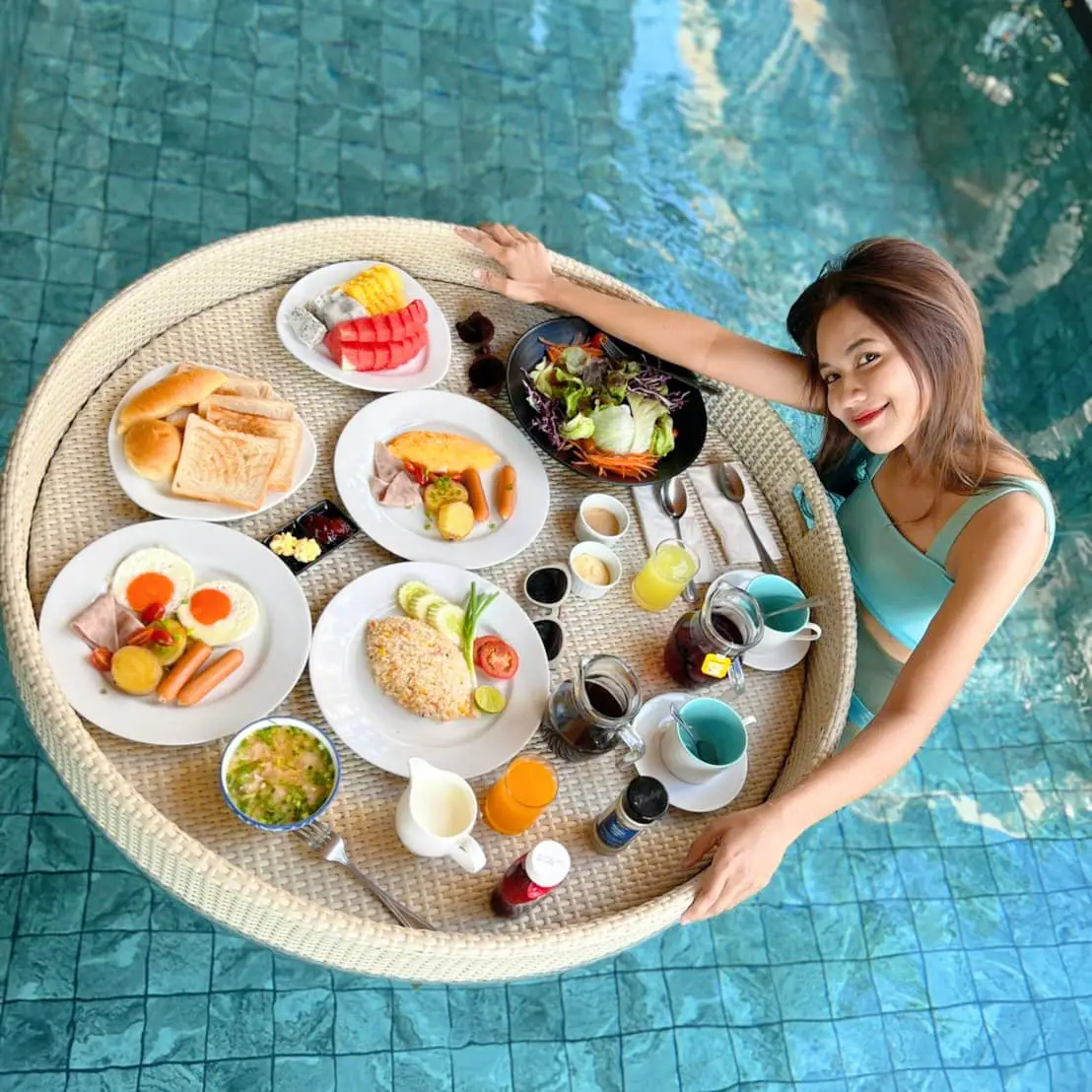 Floating breakfast | Gallery posted by Neinyhungry | Lemon8