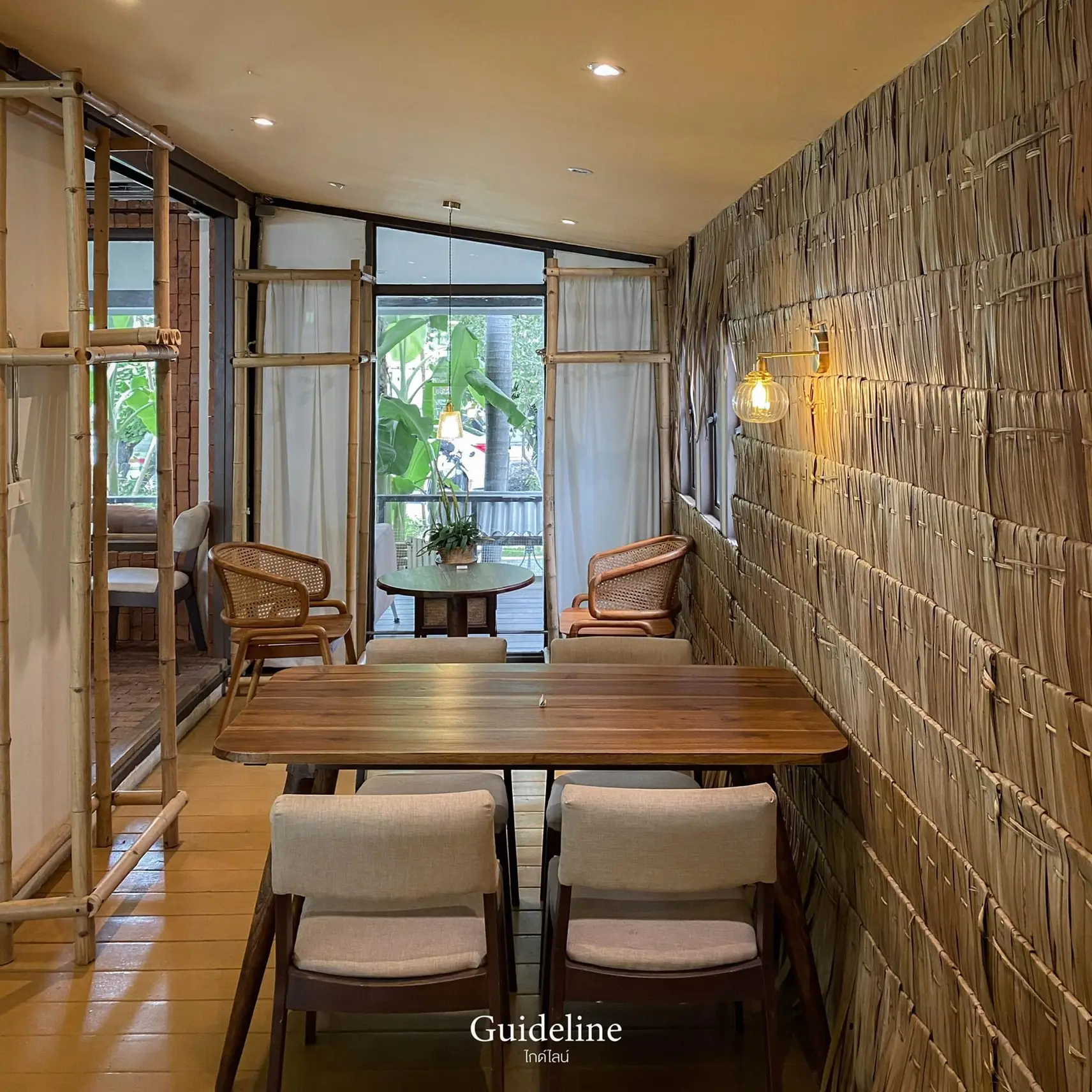 🌿 ลำปางอยู่กลาง “เอกมัย” 💫 | แกลเลอรีที่โพสต์โดย chomchim | Lemon8