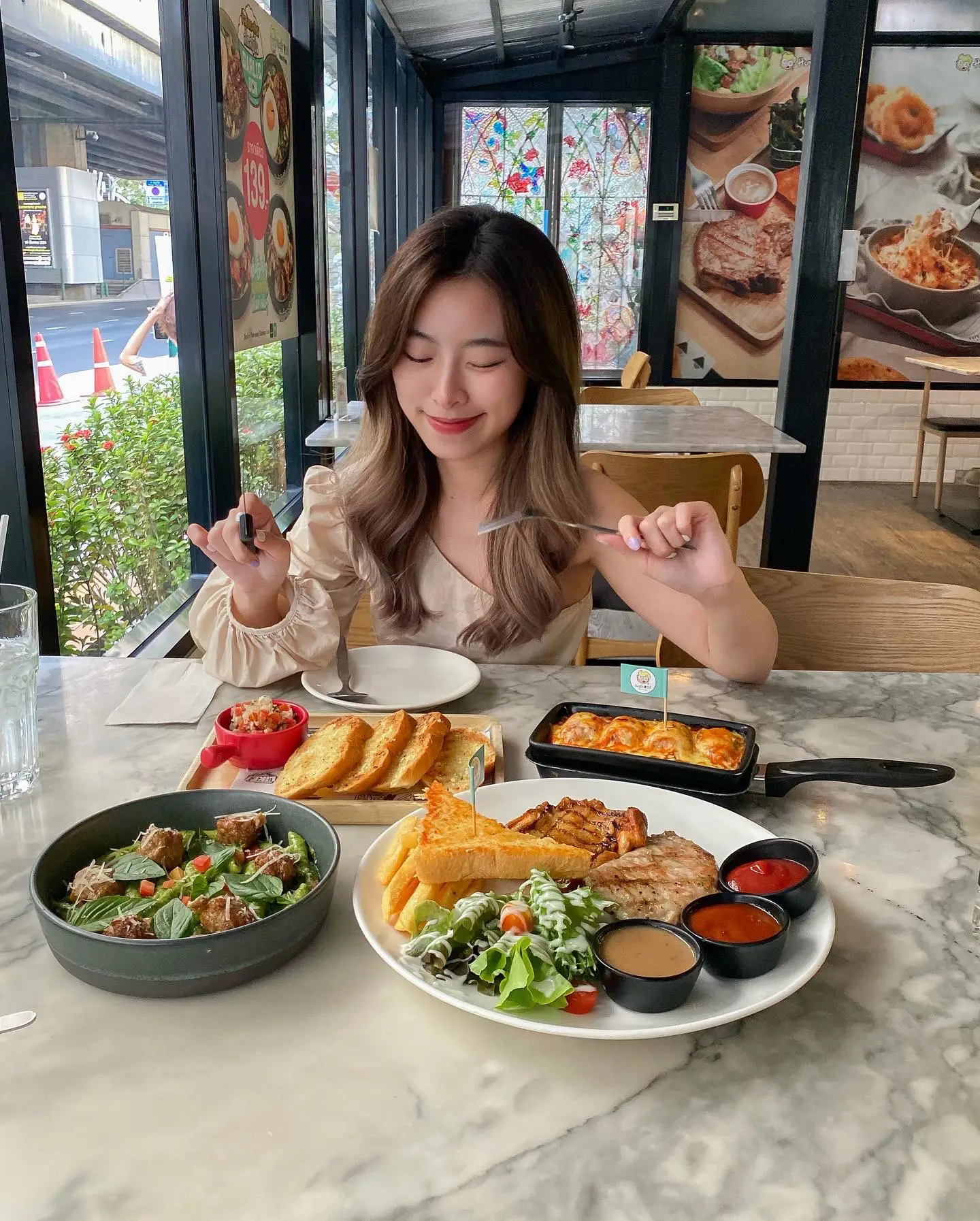 Hungry nerd ร้านเสต๊ก&พาสต้าย่านราชเทวี | แกลเลอรีที่โพสต์โดย ...