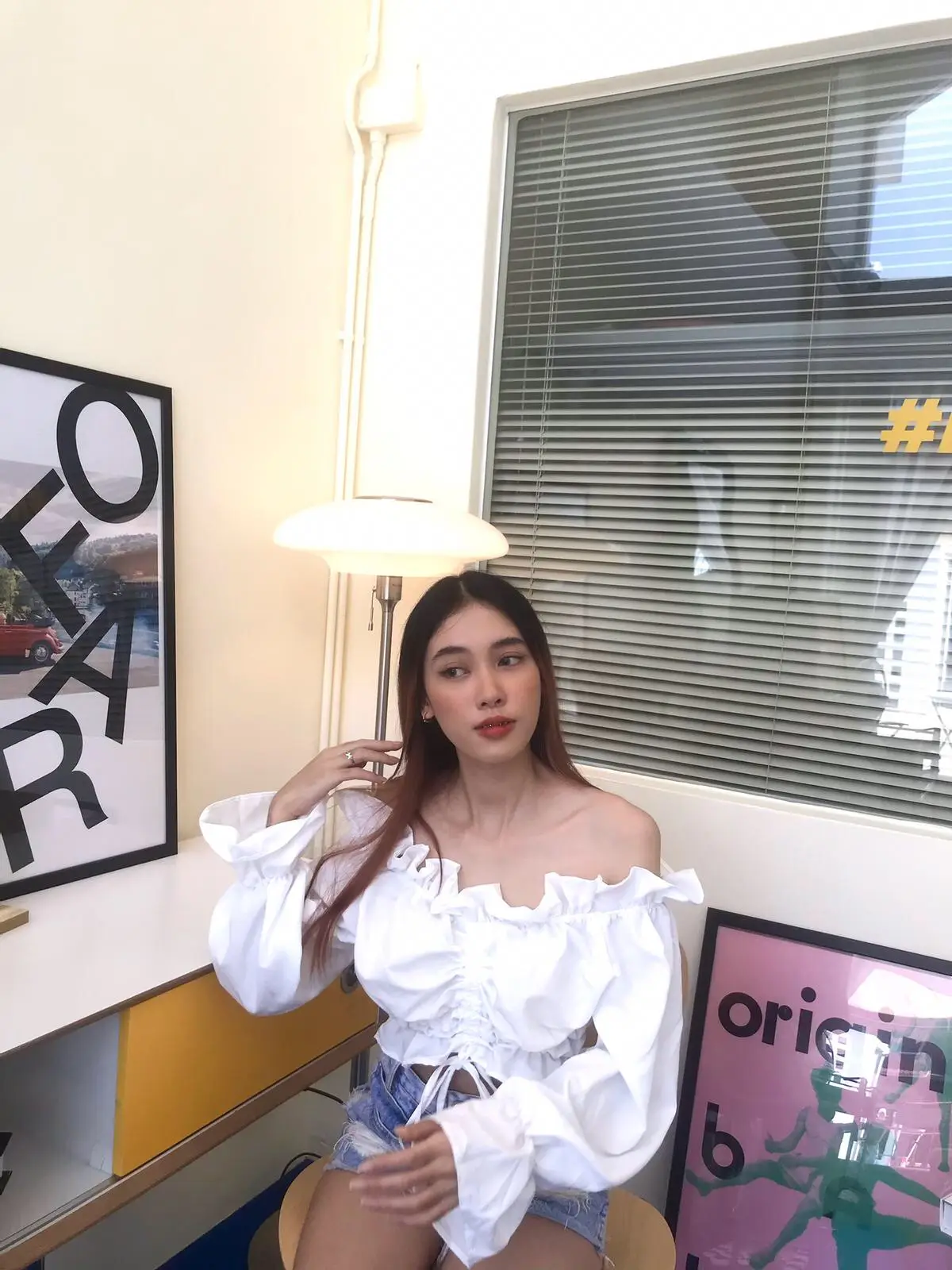 เสื้อปาดไหล่แขนยาว Camui.bkk ’ Closet Shop💌 | แกลเลอรีที่โพสต์โดย numpet | Lemon8