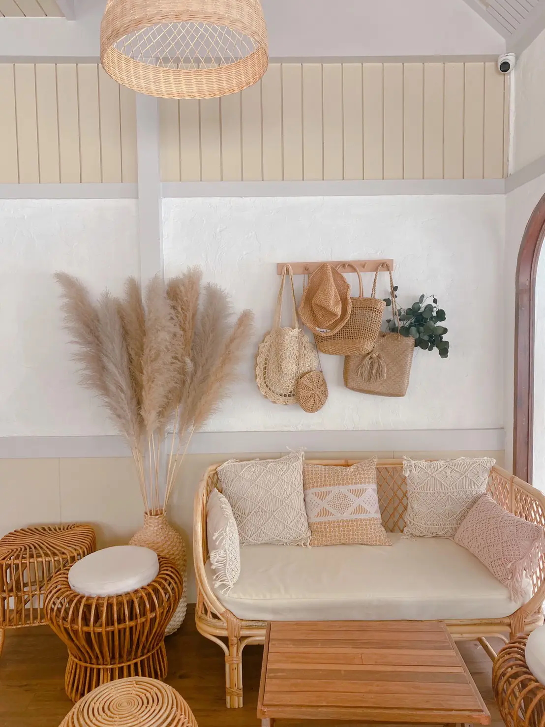 ไปเที่ยวทะเล(ทิพย์)ในกทม.กัน !⛱ | แกลเลอรีที่โพสต์โดย ptp.ev | Lemon8