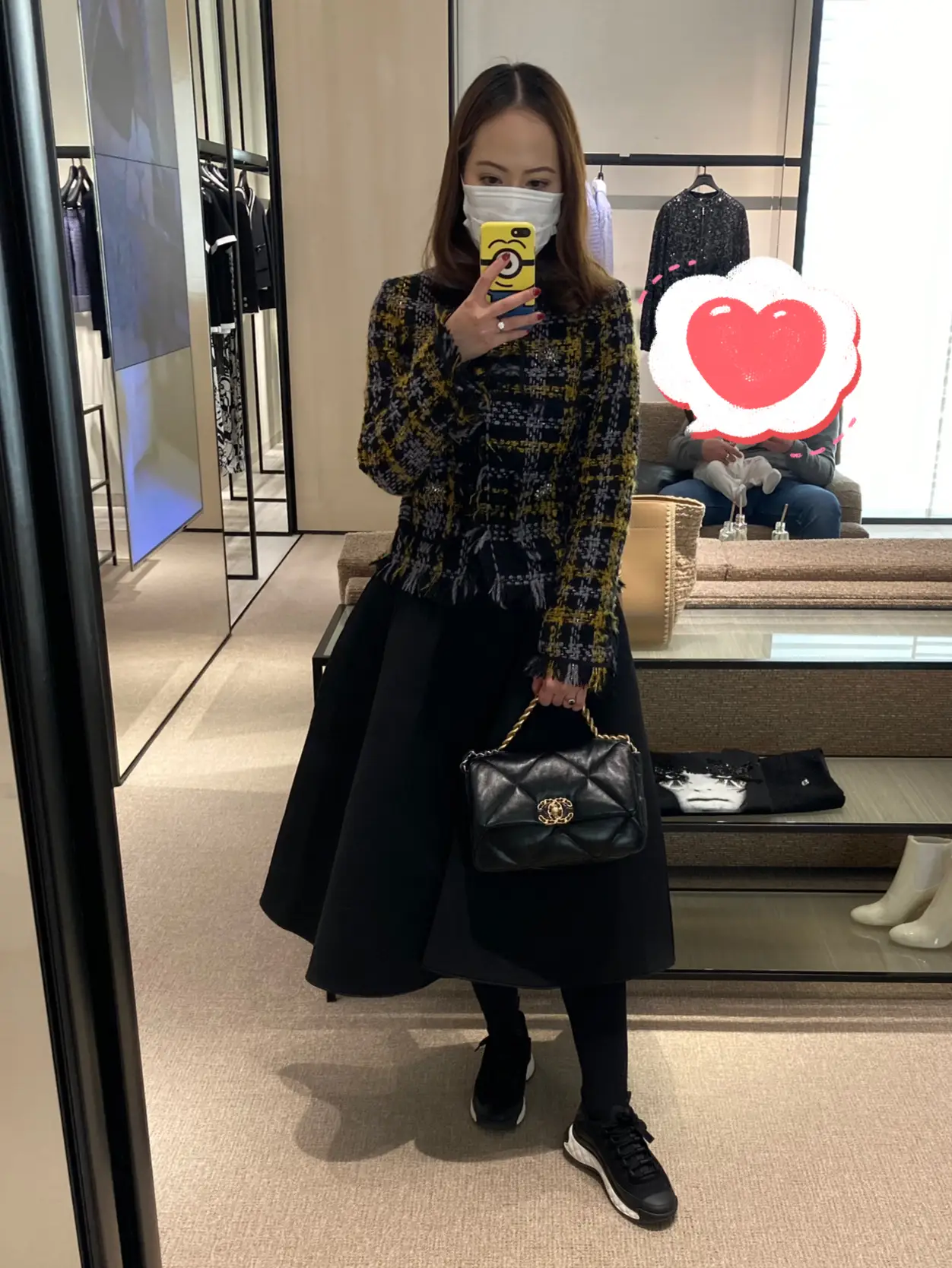 แต่งตัวไปช้อปเก๋ๆ ด้วยเสื้อผ้ามือสอง | แกลเลอรีที่โพสต์โดย emmkun | Lemon8