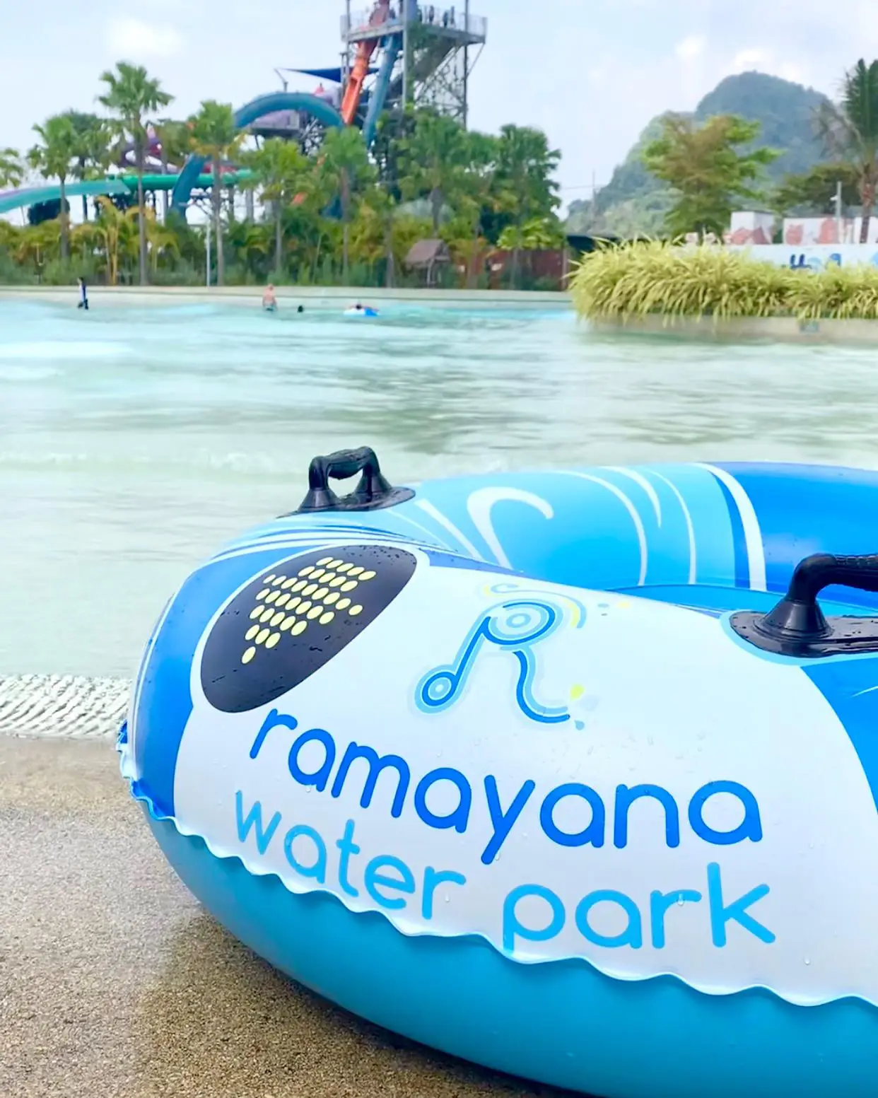 หน้าร้อนแบบนี้ ต้องมาเล่นสวนน้ำดับร้อนกัน 💦 | แกลเลอรีที่โพสต์โดย ...