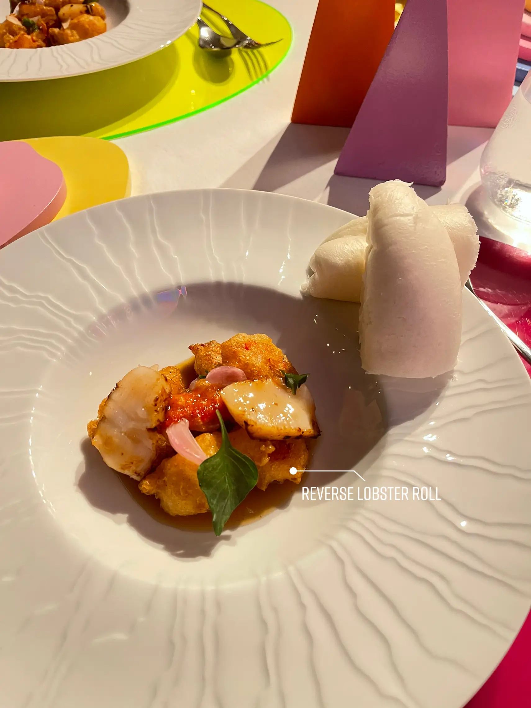 ดินเนอร์ปีใหม่แบบสดใสที่ Budyyy ! 💗💛🧡 | แกลเลอรีที่โพสต์โดย PRAEPLOY | Lemon8