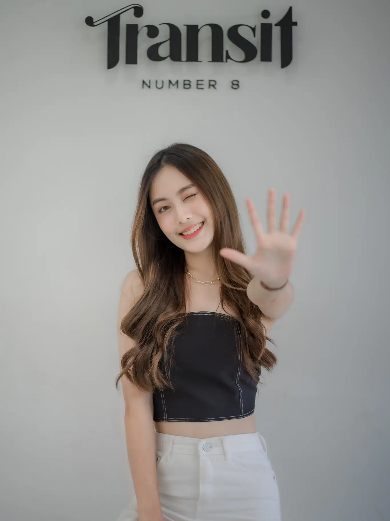 Transit Number 8 ถ่ายรูปสวยมากก | แกลเลอรีที่โพสต์โดย snowwwbelle | Lemon8