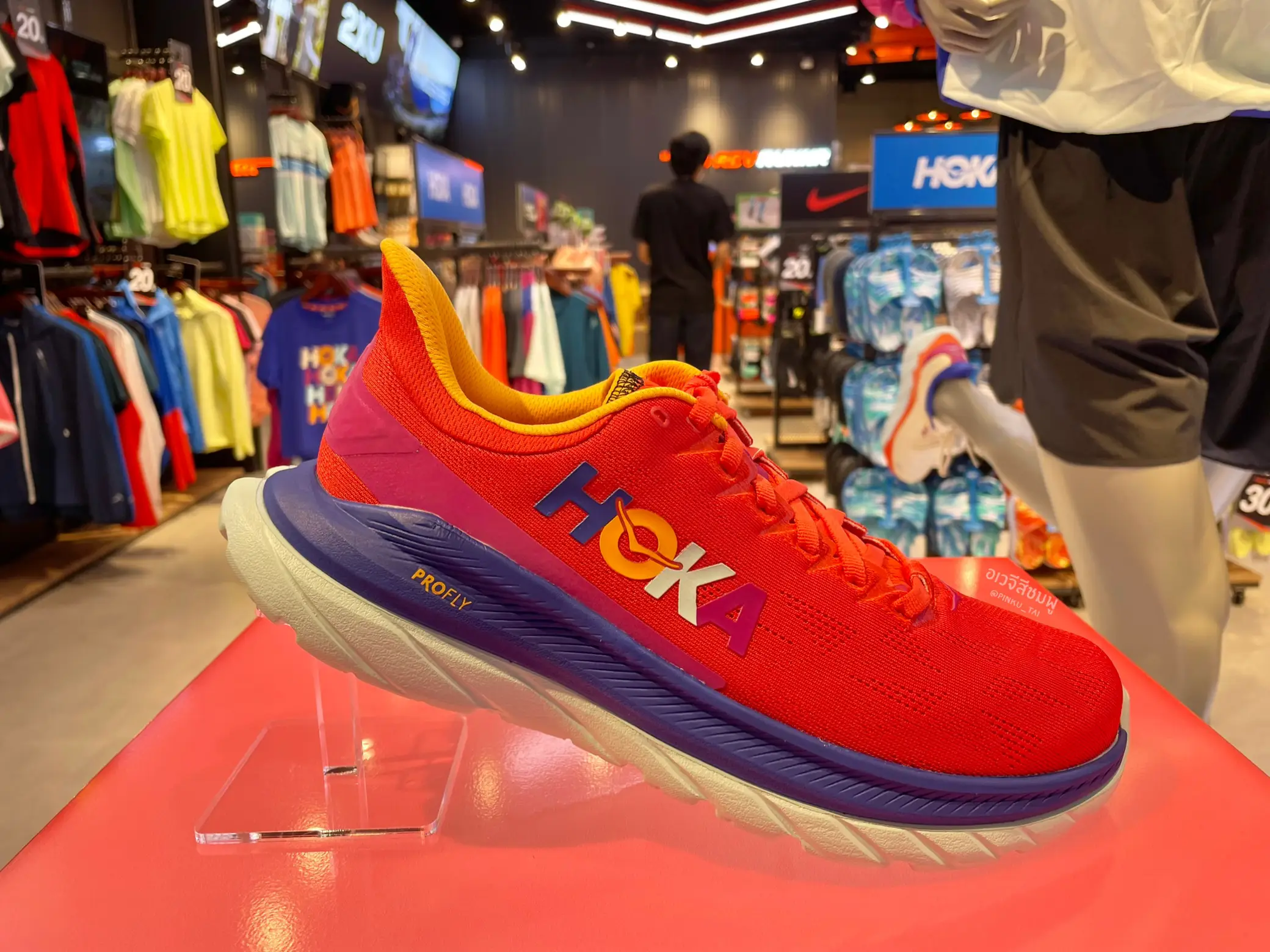 เอาใจหนุ่มๆสาวๆ สายรักสุขภาพกันบ้าง HOKA คอลใหม่น่ารักสุดๆ | แกลเลอรีที่โพสต์โดย อเวจีสีชมพู ...