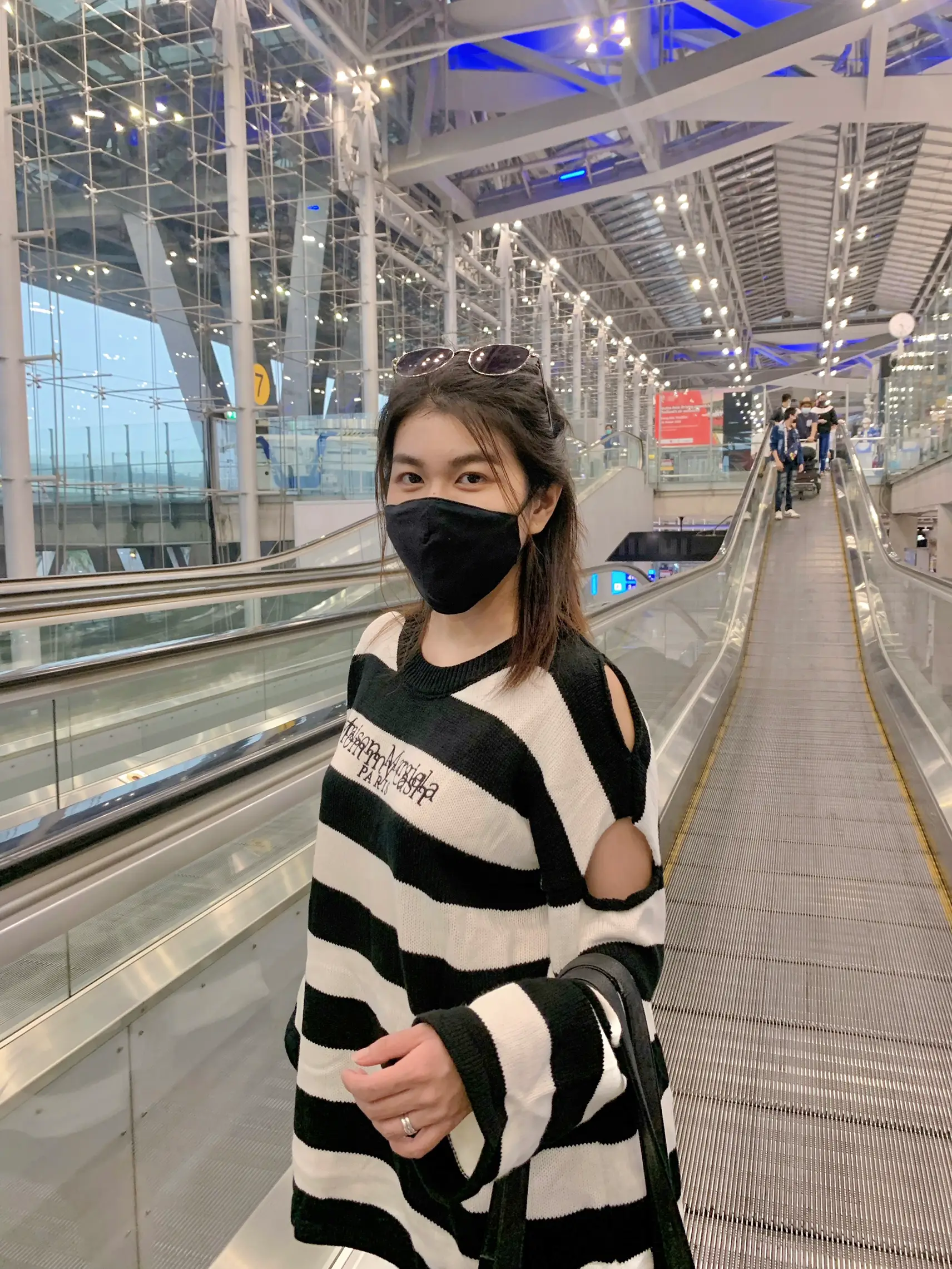 Super Swag Airport Fashion Simple 🐼 ️ Dress Up According To Chinese Net ...