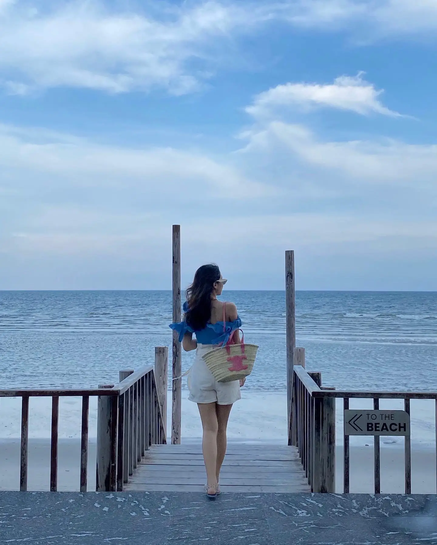 RELO โรงแรมหัวหินเปิดใหม่ หาดส่วนตัวพร้อมวิวinfinity pool💙 | แกลเลอรี ...