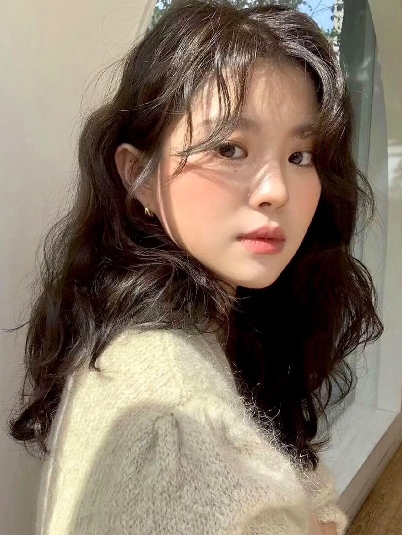 French perm fit for round and diamond-shaped face. | Gallery posted by ...