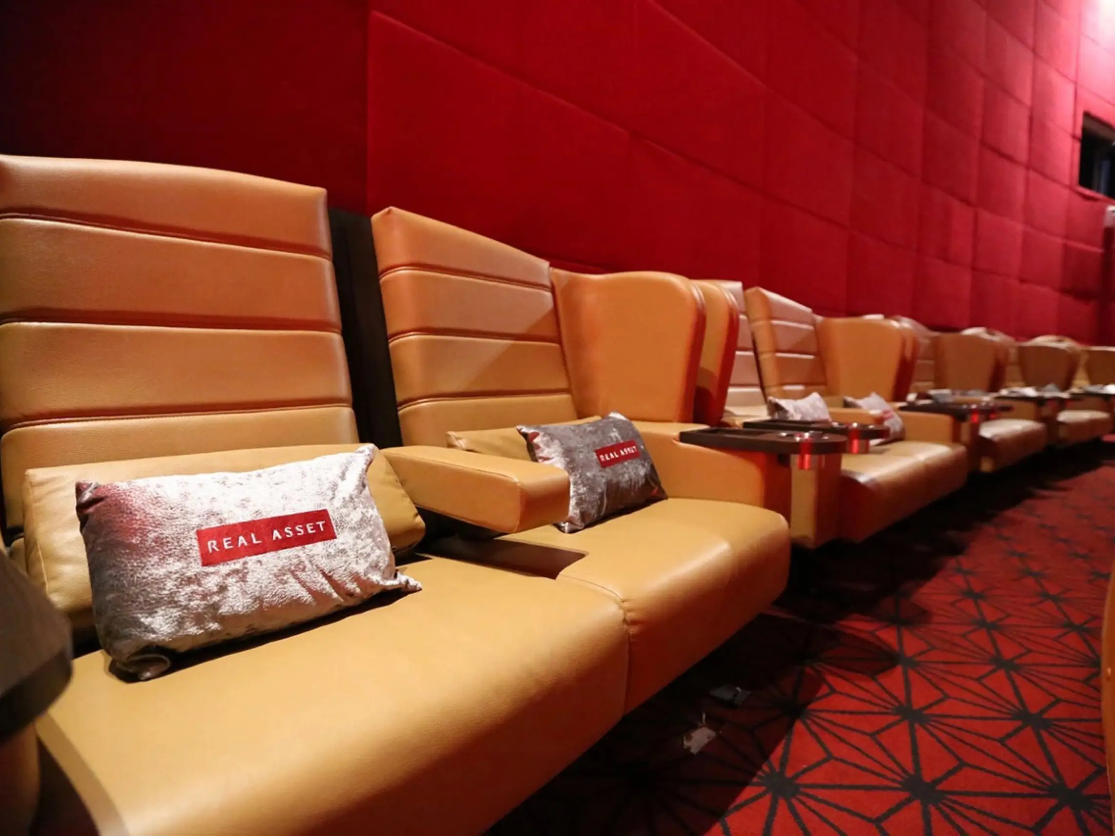 Optimus Chair Major Cineplex - การค้นหาใน Lemon8