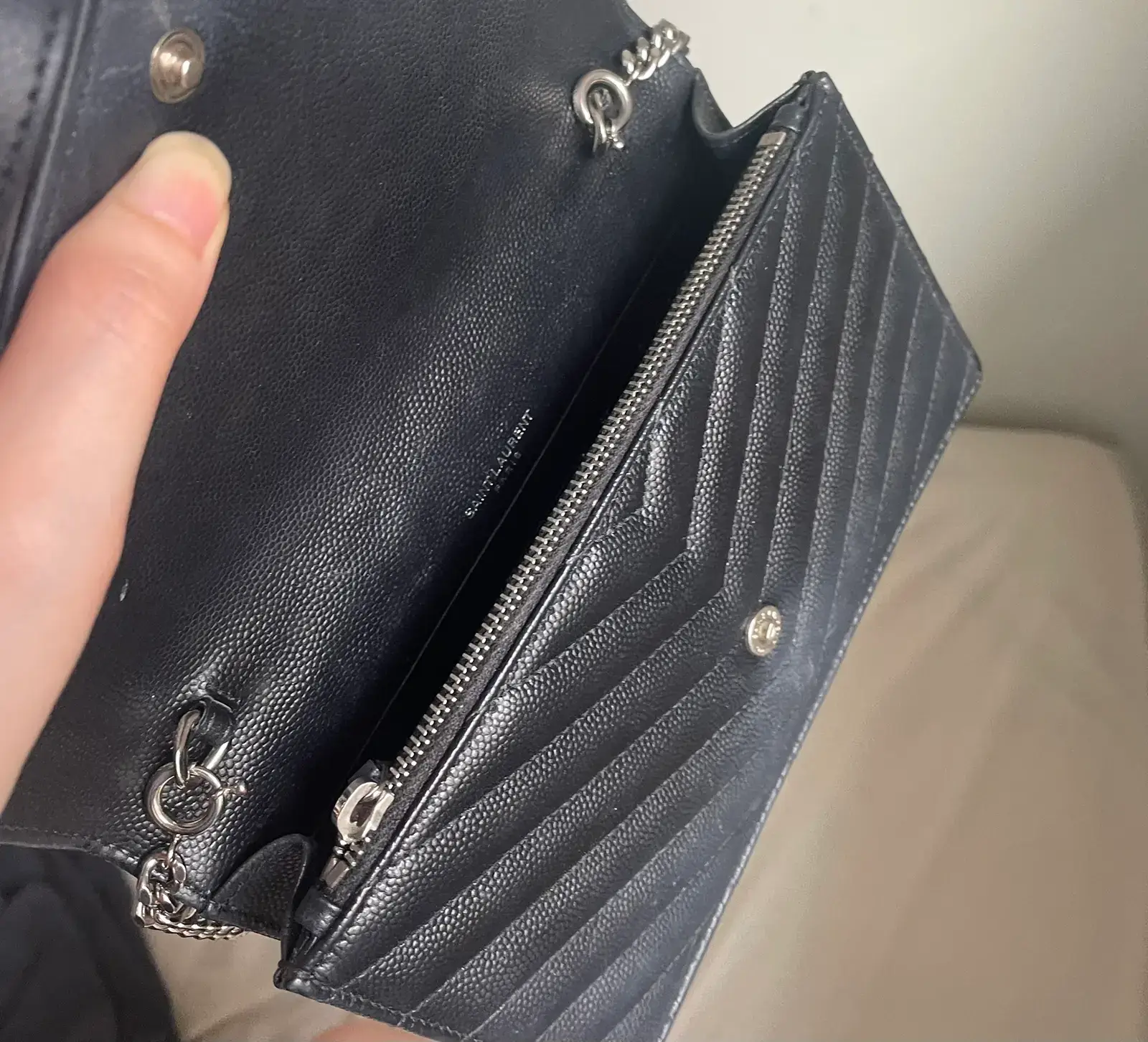 YSL wallet on chain (woc) 7.5 💕 | แกลเลอรีที่โพสต์โดย ttarntalzonel ...