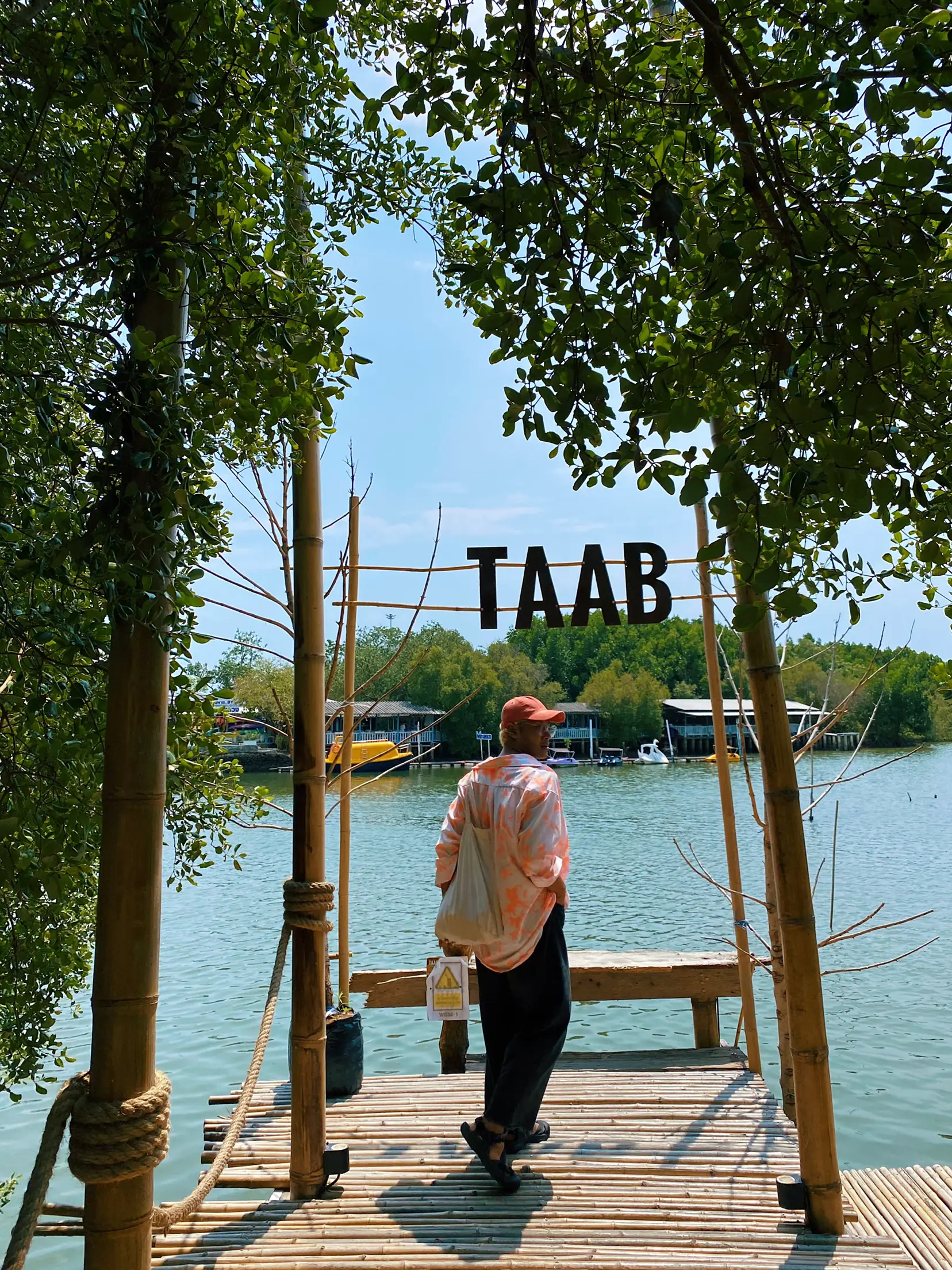 พาไปเที่ยว Taab Cafe ที่ชลบุรี | แกลเลอรีที่โพสต์โดย Meepik | Lemon8