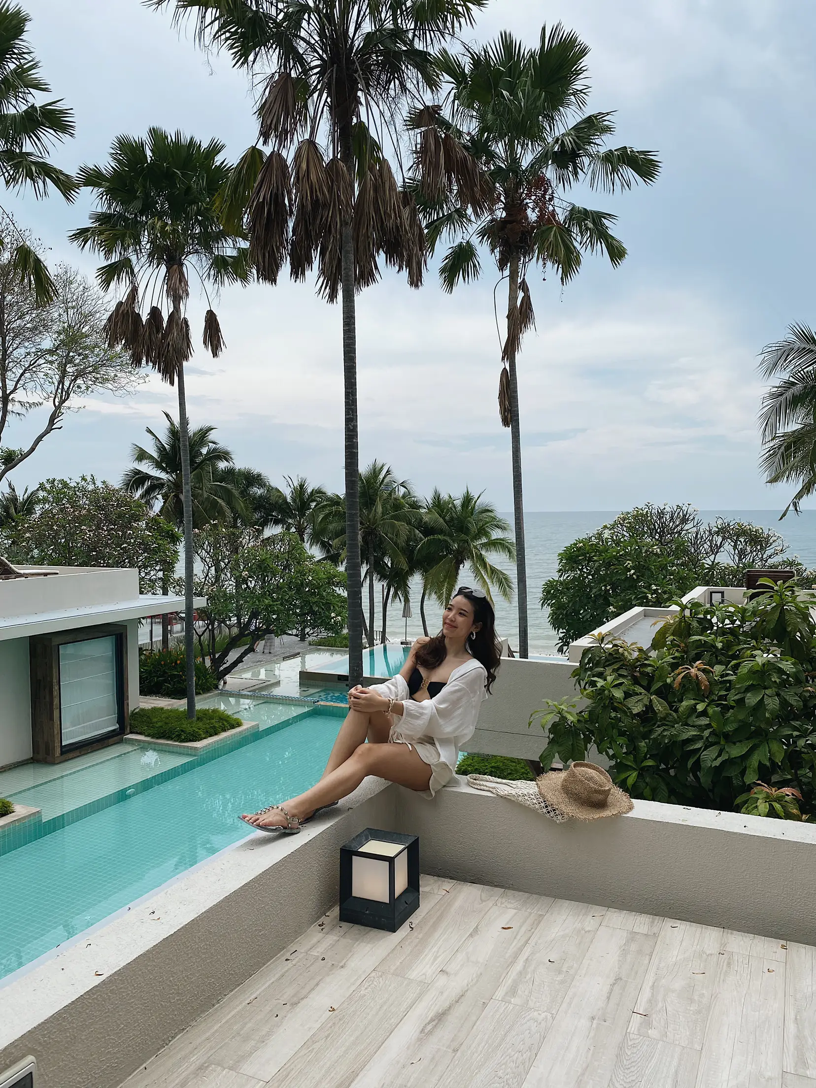 RELO โรงแรมหัวหินเปิดใหม่ หาดส่วนตัวพร้อมวิวinfinity pool💙 | แกลเลอรี ...