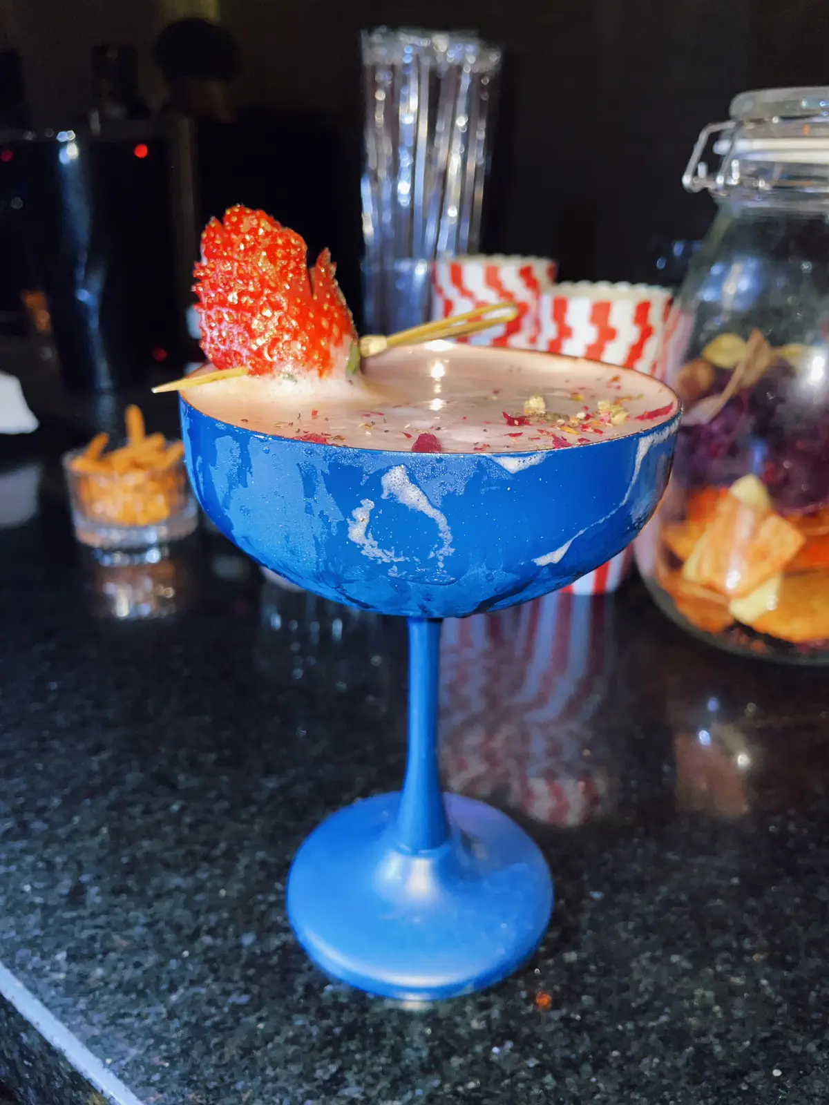 Where bar! บาร์ลับ ย่านนาคนิวาส | แกลเลอรีที่โพสต์โดย Nutannnhd | Lemon8