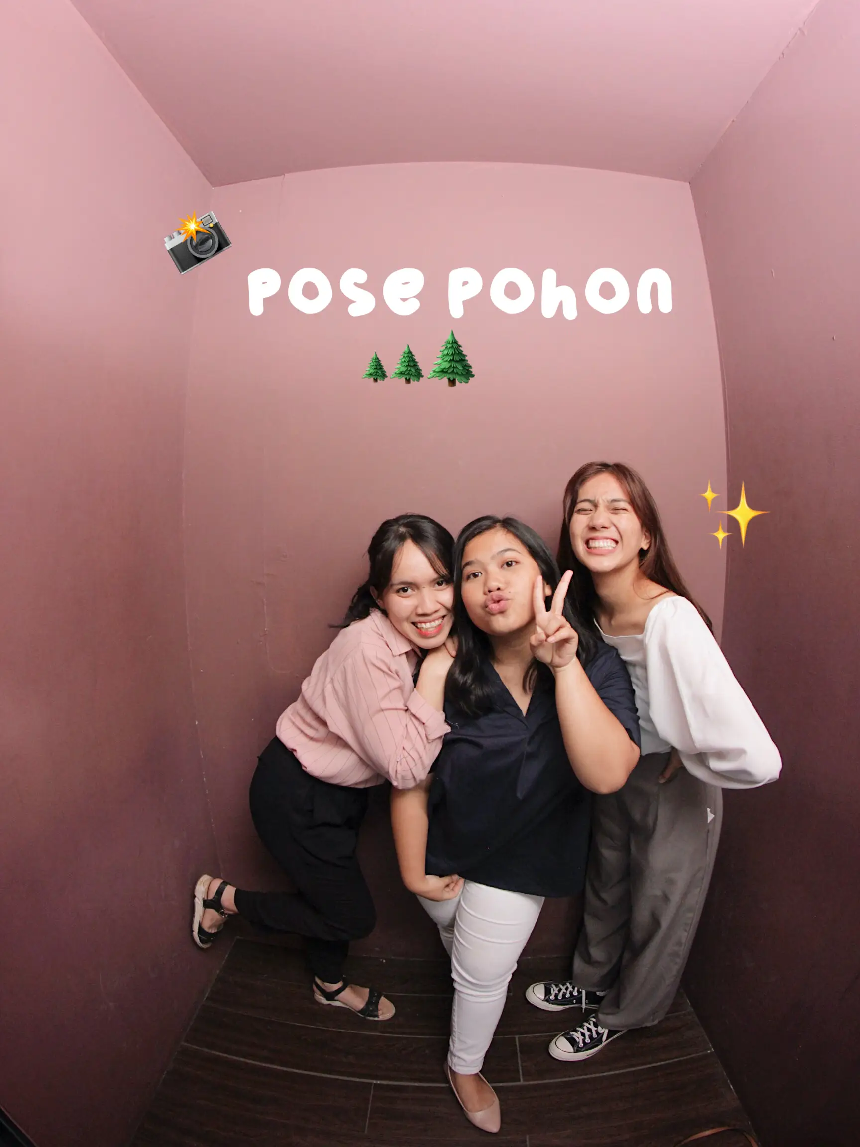 TIPS POSE PHOTOBOX BARENG BESTIE 📸 | Galeri diposting oleh alnehendriks | Lemon8