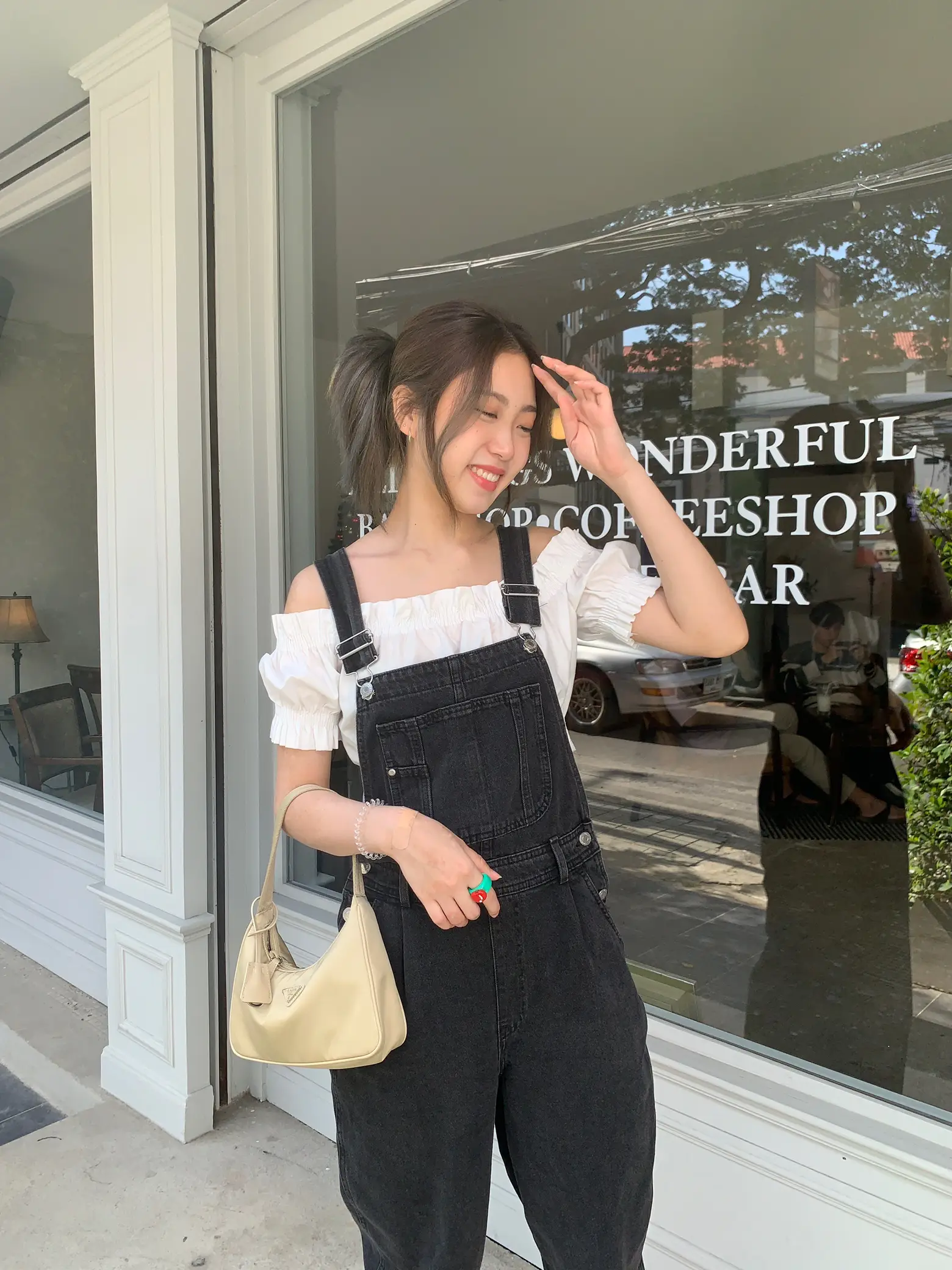 ใส่เอี๊ยมยังไงให้ไม่น่าเบื่อ | แกลเลอรีที่โพสต์โดย Vida | Lemon8