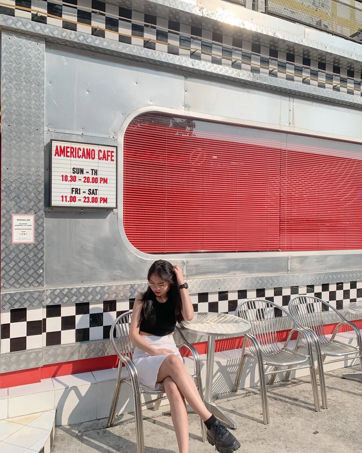 คาเฟ่ ย่านจรัญ13 สไตล์อเมริกัน 90 | แกลเลอรีที่โพสต์โดย Tg_nst | Lemon8