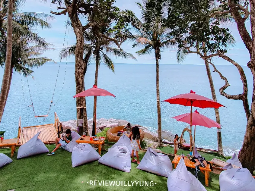 แลนด์มาร์คใหม่!! 🦩คาเฟ่สีชมพู ฟีลบาหลี💟 | แกลเลอรีที่โพสต์โดย oillyyung | Lemon8