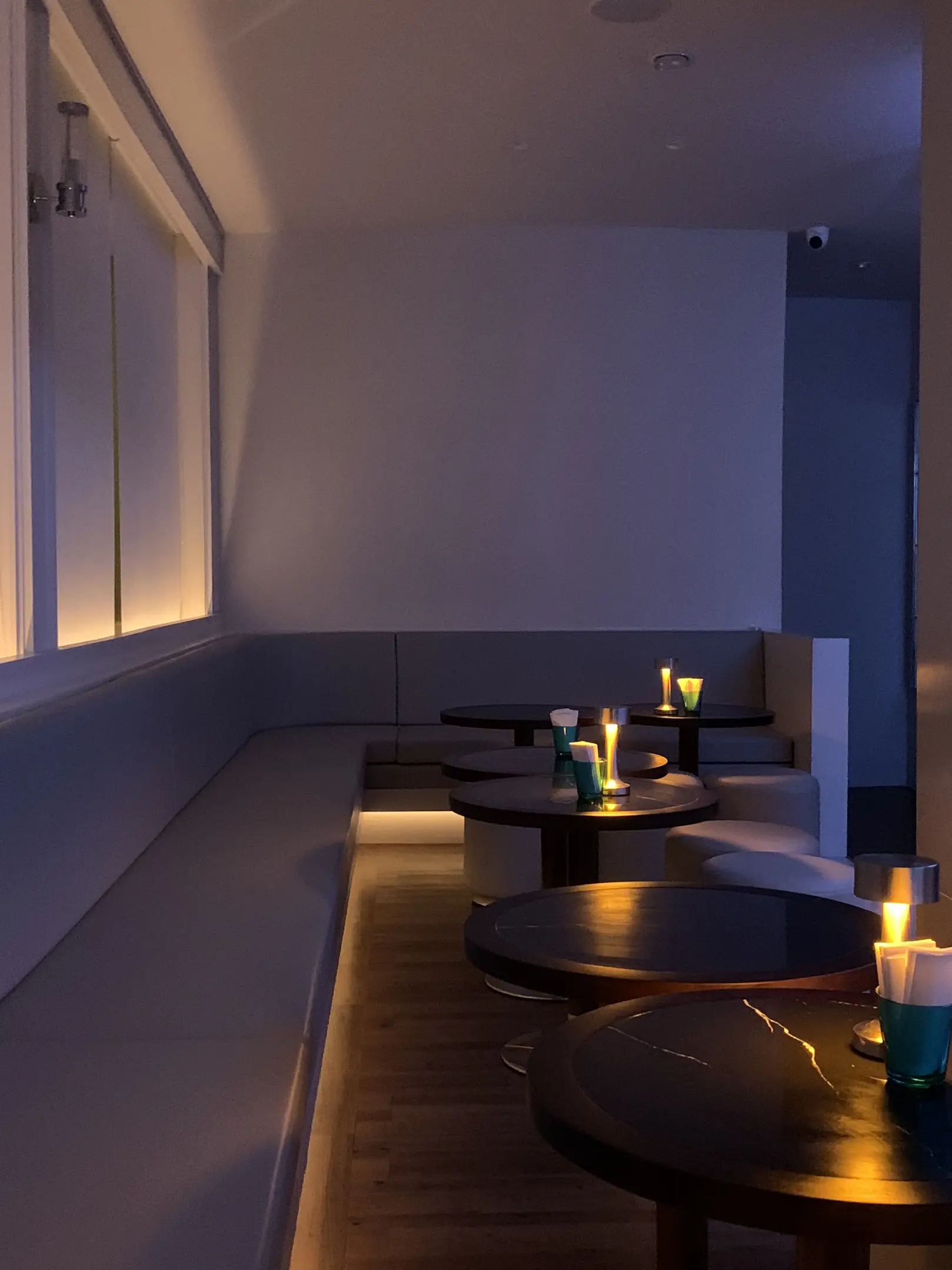 𝐌𝐈𝐋𝐋𝐄𝐘 𝐈𝐒𝐂 #บาร์เปิดใหม่ #ทองหล่อ 🥂🥃 ~ | แกลเลอรีที่โพสต์โดย newmaimai ...