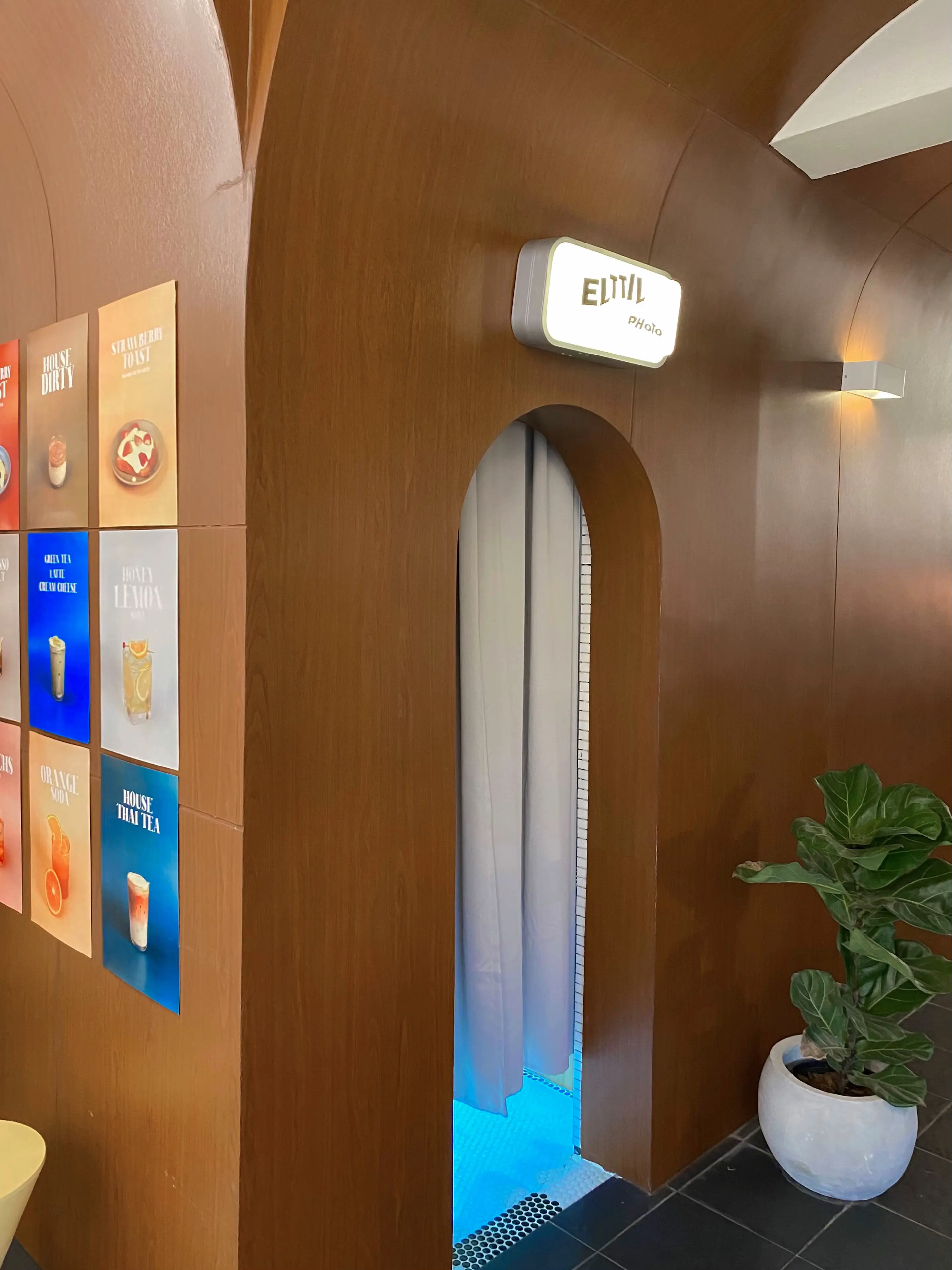 𝐄𝐋𝐓𝐓𝐈𝐋 𝐂𝐀𝐅𝐄 คาเฟ่ย่านบางนาตราด 🧸 ↺ 🧺 | แกลเลอรีที่โพสต์โดย biw •ᴥ• | Lemon8