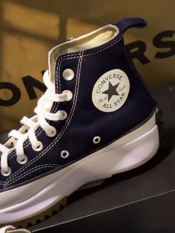 Review Converse Run Star Hike 🖤 | แกลเลอรีที่โพสต์โดย Im_Cara | Lemon8