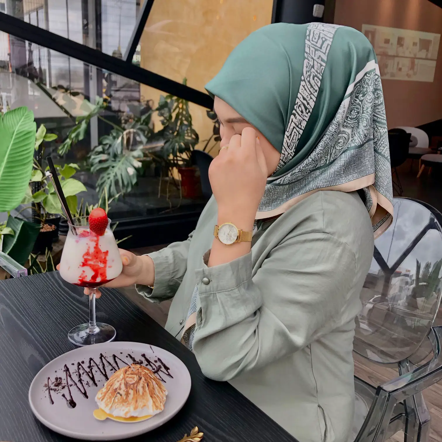 The best healing cafe🌿 | Galeri disiarkan oleh DaiyaJamall | Lemon8