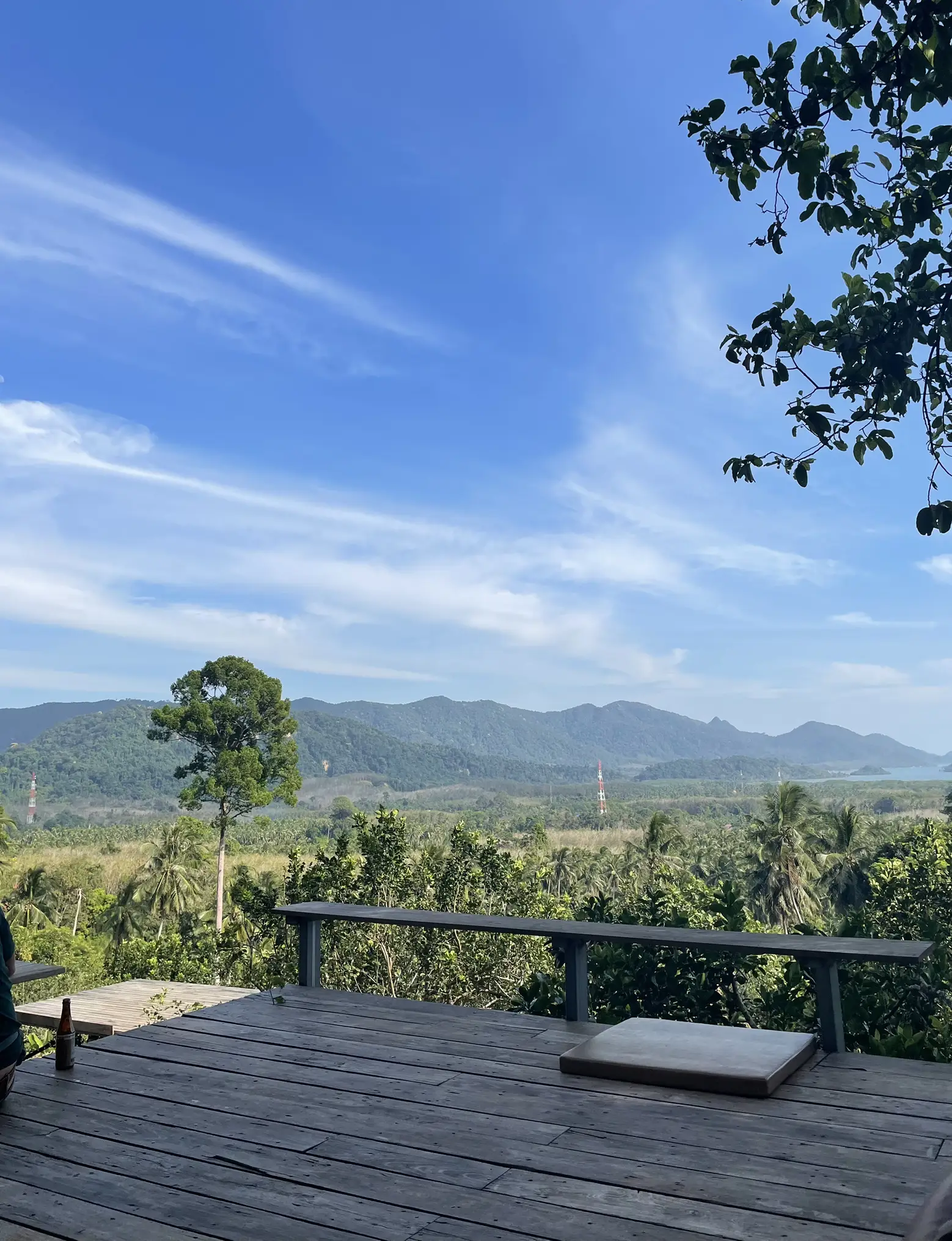 Altitude79 คาเฟ่เกาะช้างเลี้ยวซ้าย ⬅️ | แกลเลอรีที่โพสต์โดย lllkkk | Lemon8