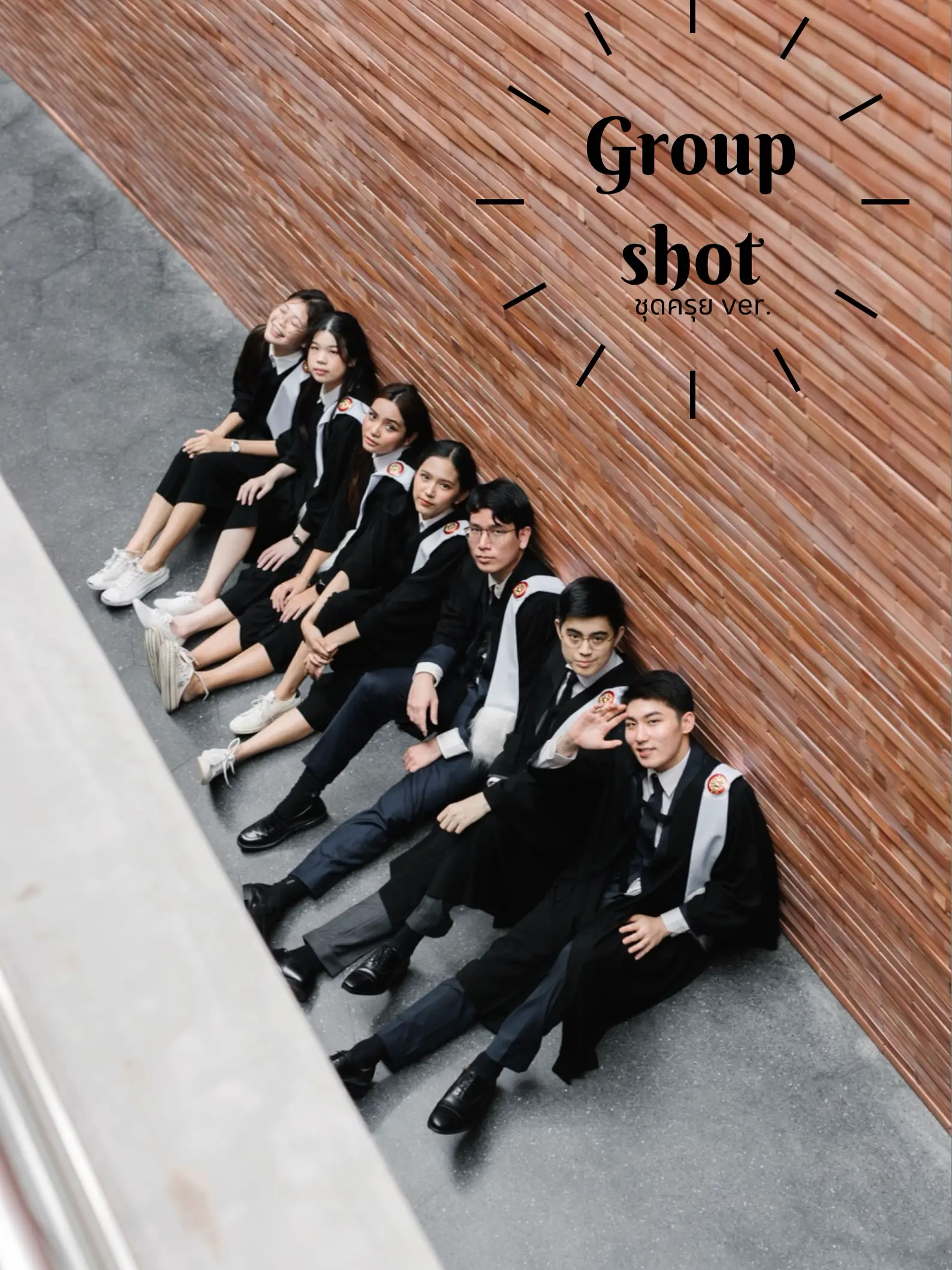 Group shot;]ท่าโพสชุดครุย เกร็งทั้งกลุ่มแต่ต้องได้รูป!! | แกลเลอรีที่ ...