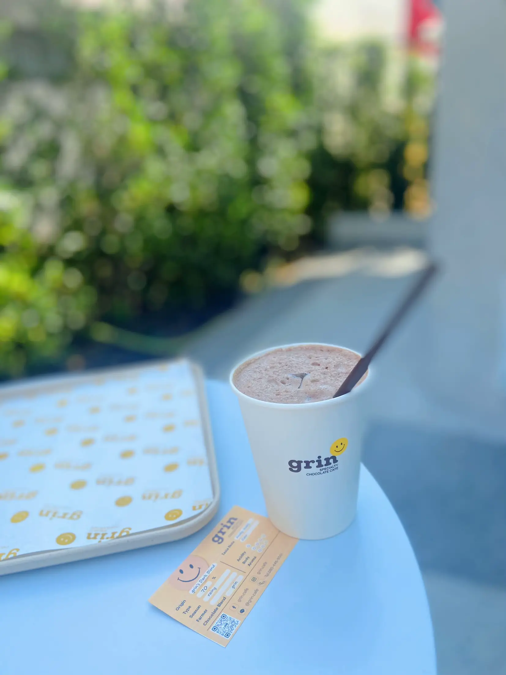 “Grin” คาเฟ่เพื่อชาวช็อคโกแลตเลิฟเว่อร์ | แกลเลอรีที่โพสต์โดย Prow.favorite | Lemon8