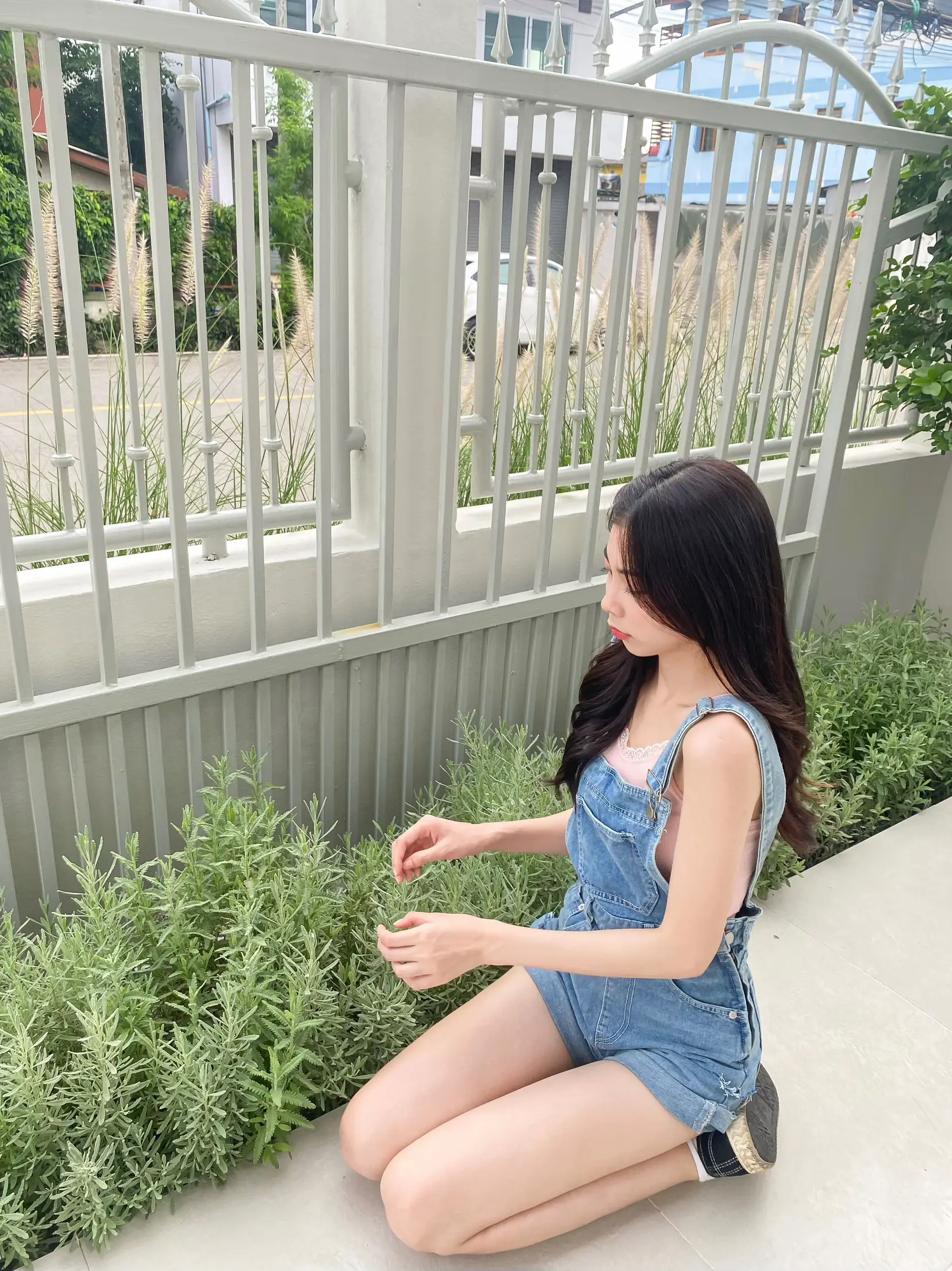 OOTD วันนี้กับเอื้อมยีนสุดคิ้ว 🧵 | แกลเลอรีที่โพสต์โดย 𝑝 | Lemon8