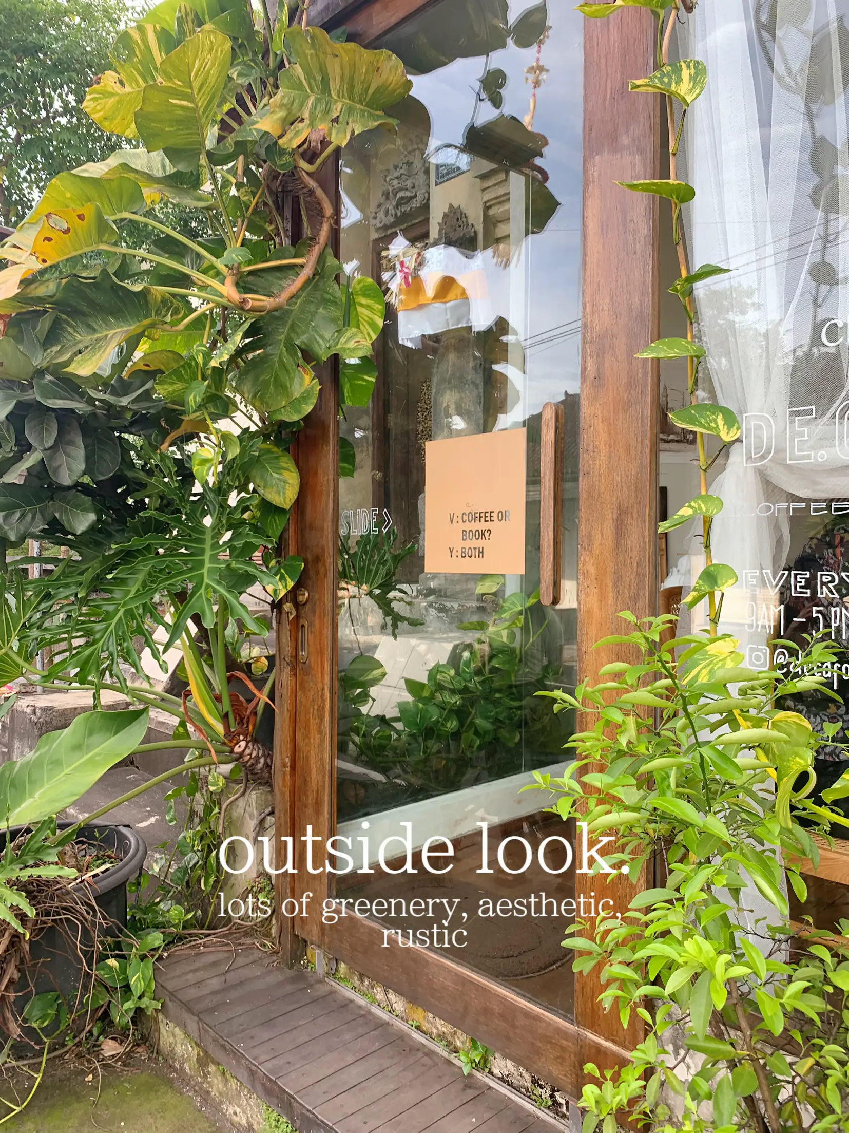 hidden aesthetic korean cafe di Ubud! 🍰 | Galeri diposting oleh res ...