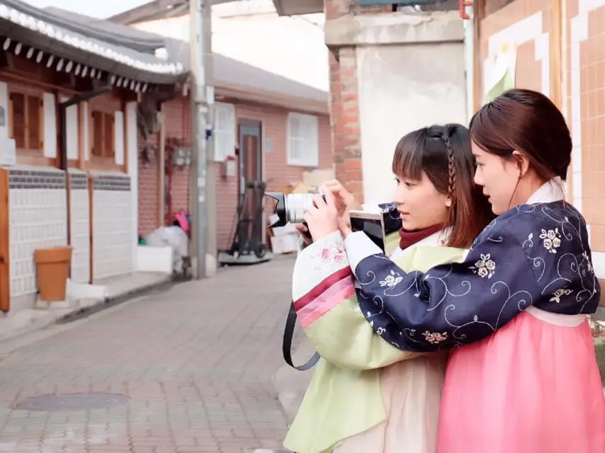 ️ ไปใส่ชุดฮันบก เที่ยวย้อนยุคที่หมู่บ้านบุกชอนฮันอกกันเถอะ 🌸 | แกลเลอรี ...