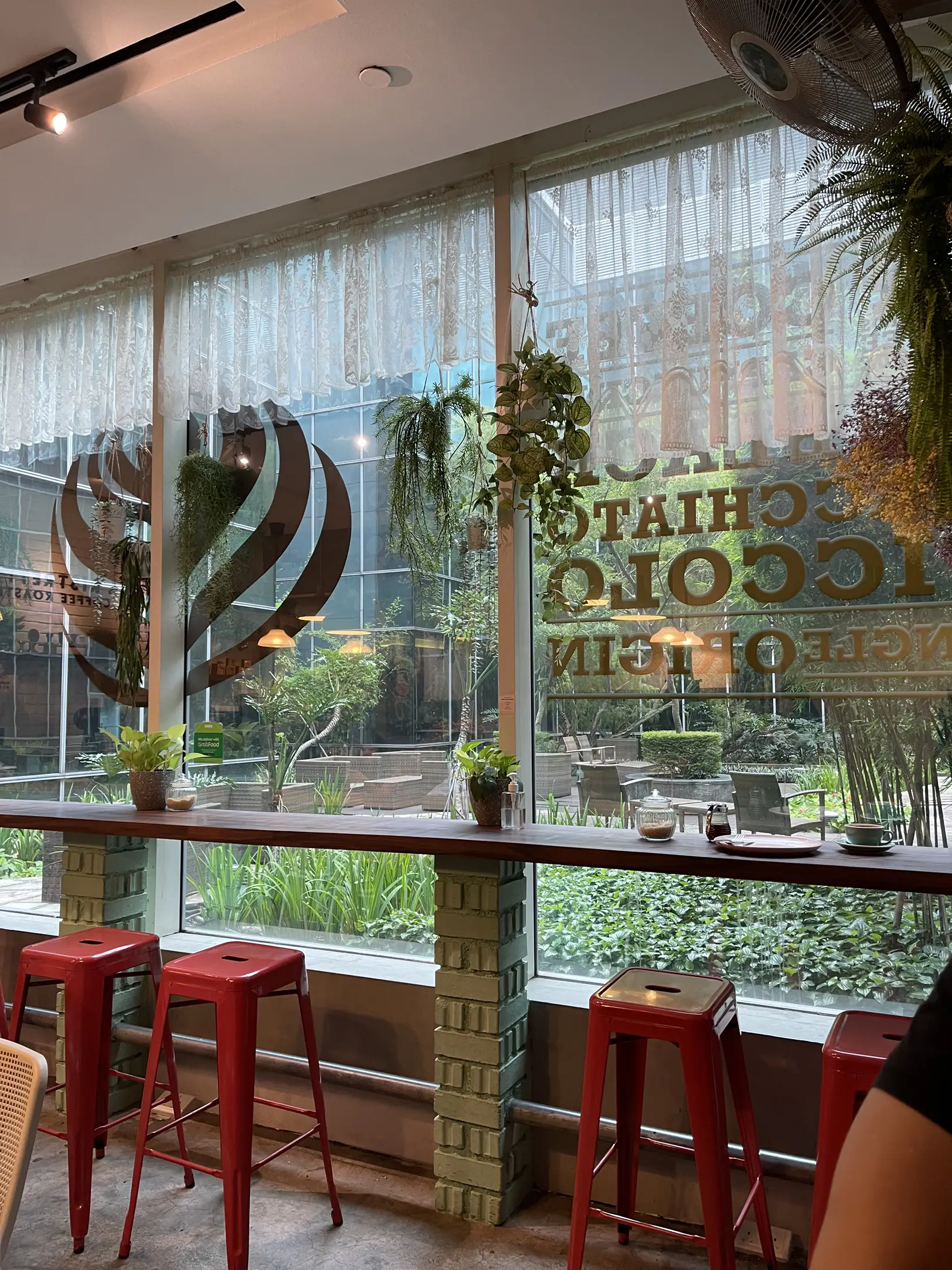 SECRET CAFE SPOT IN NOVENA MEDICAL CENTRE 😍 | Gallery posted by 🫶🏻 | Lemon8