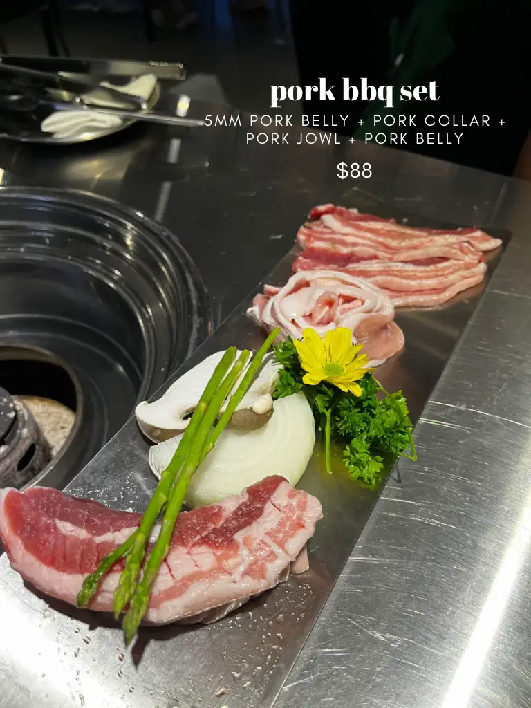 FREE raw-marinated crab⁉️Overrated KBBQ @daejim.sg🤐 | Gallery posted by ...