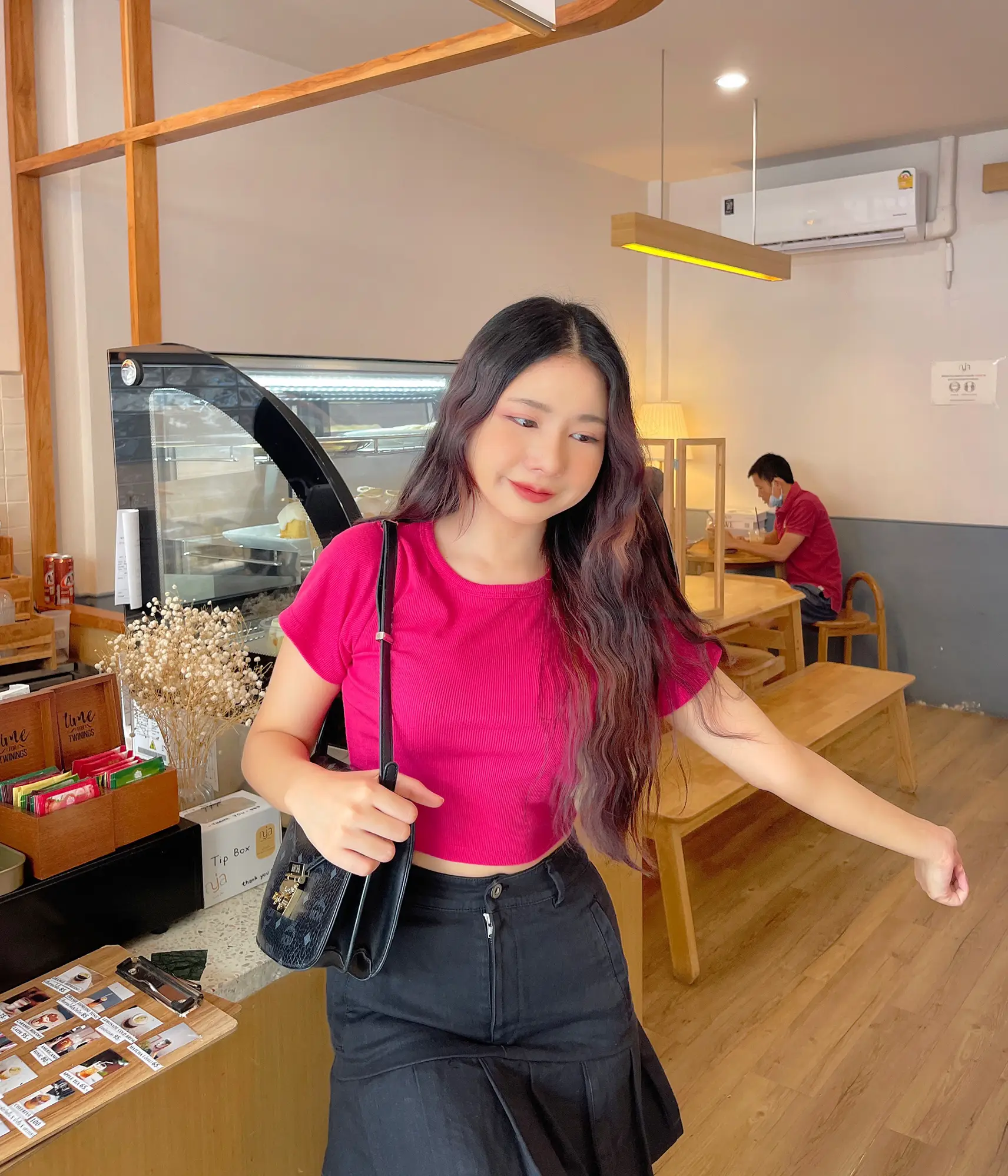 : ครอปชมพูบาร์บี้มากกกก 🏩🎀 | แกลเลอรีที่โพสต์โดย bunny.guitar | Lemon8