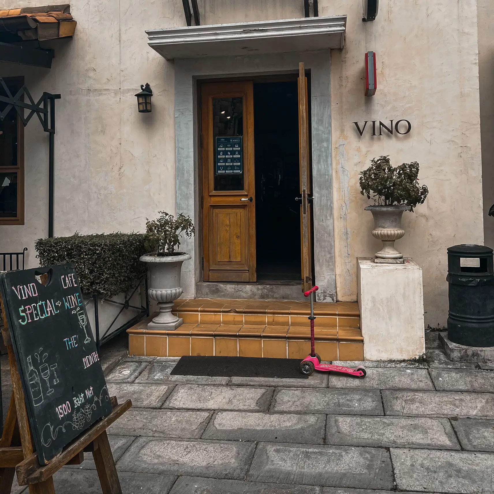 Vino cafe’ & Wine Bar (เขาใหญ่) | แกลเลอรีที่โพสต์โดย 🐣KOoK KOo👑 | Lemon8