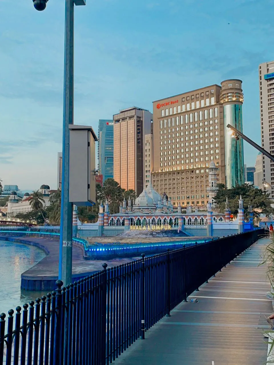 เที่ยวมาเลเซีย ปีใหม่ 2023 🇲🇾 | แกลเลอรีที่โพสต์โดย NooNam | Lemon8