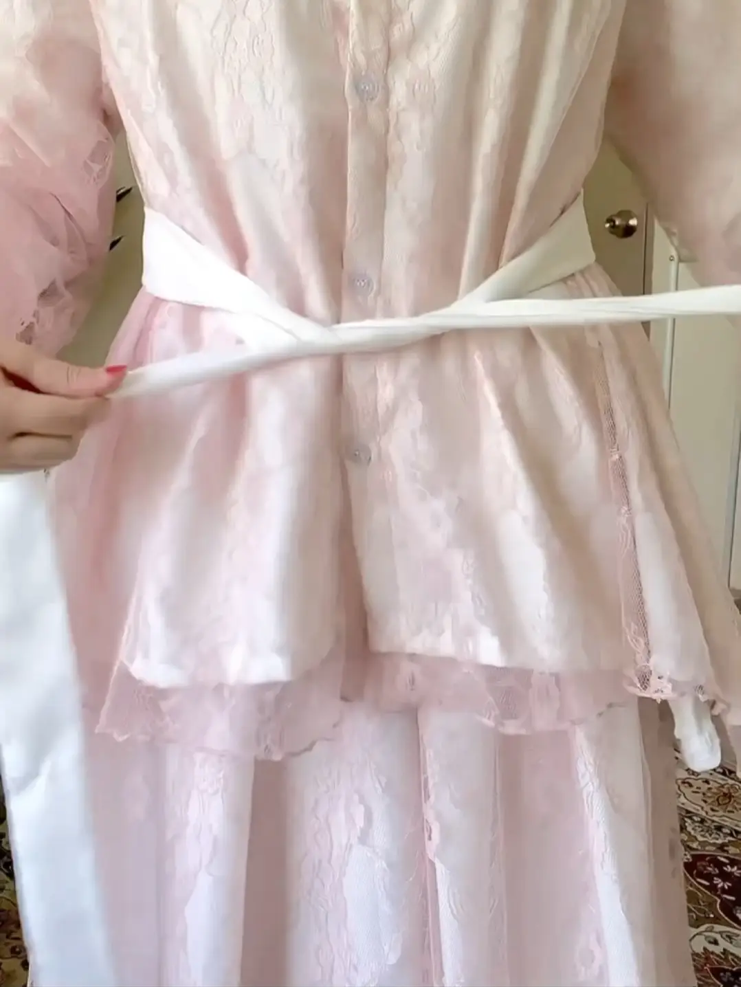 GRWM - TEMA RAYA WHITE | Video diterbitkan oleh Nia Emiko | Lemon8