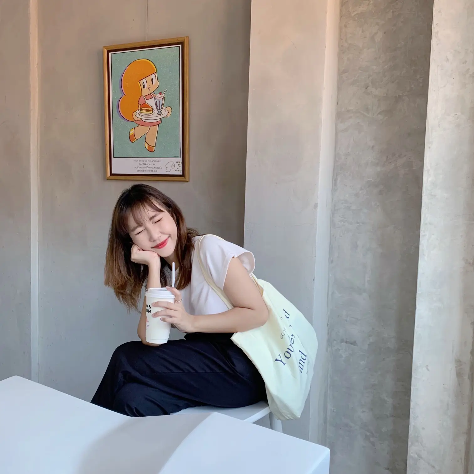 Review คาเฟ่&แกลลอรี่ สุดชิคสไตล์ modern ย่านตลาดน้อย☕️🫶🏻 | แกลเลอรีที่โพสต์โดย 𝒎𝒚𝒅𝒆𝒂𝒓, 🫶🏻 | Lemon8