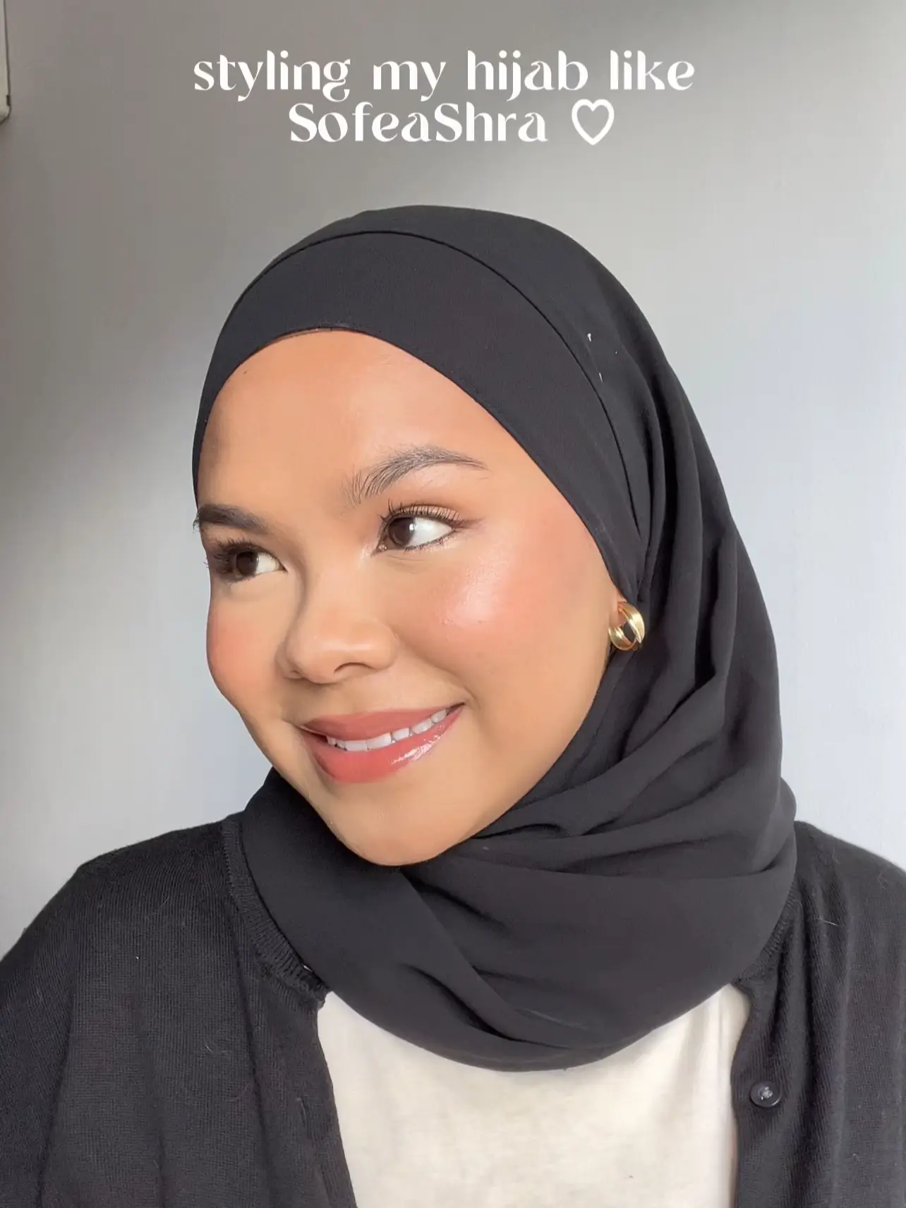 Cute & Sopan hijab style for holiday🧕🏽🫶🏼 | Video diterbitkan oleh ...