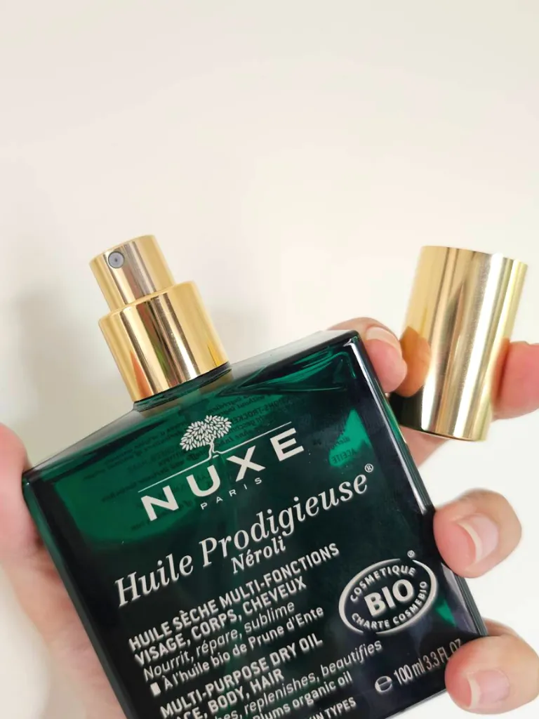 ออยล์บำรุงผิวสูตรออแกนิก 100% สูตรใหม่ จาก NUXE 💚 | แกลเลอรีที่โพสต์โดย MimiLovesLuxe | Lemon8